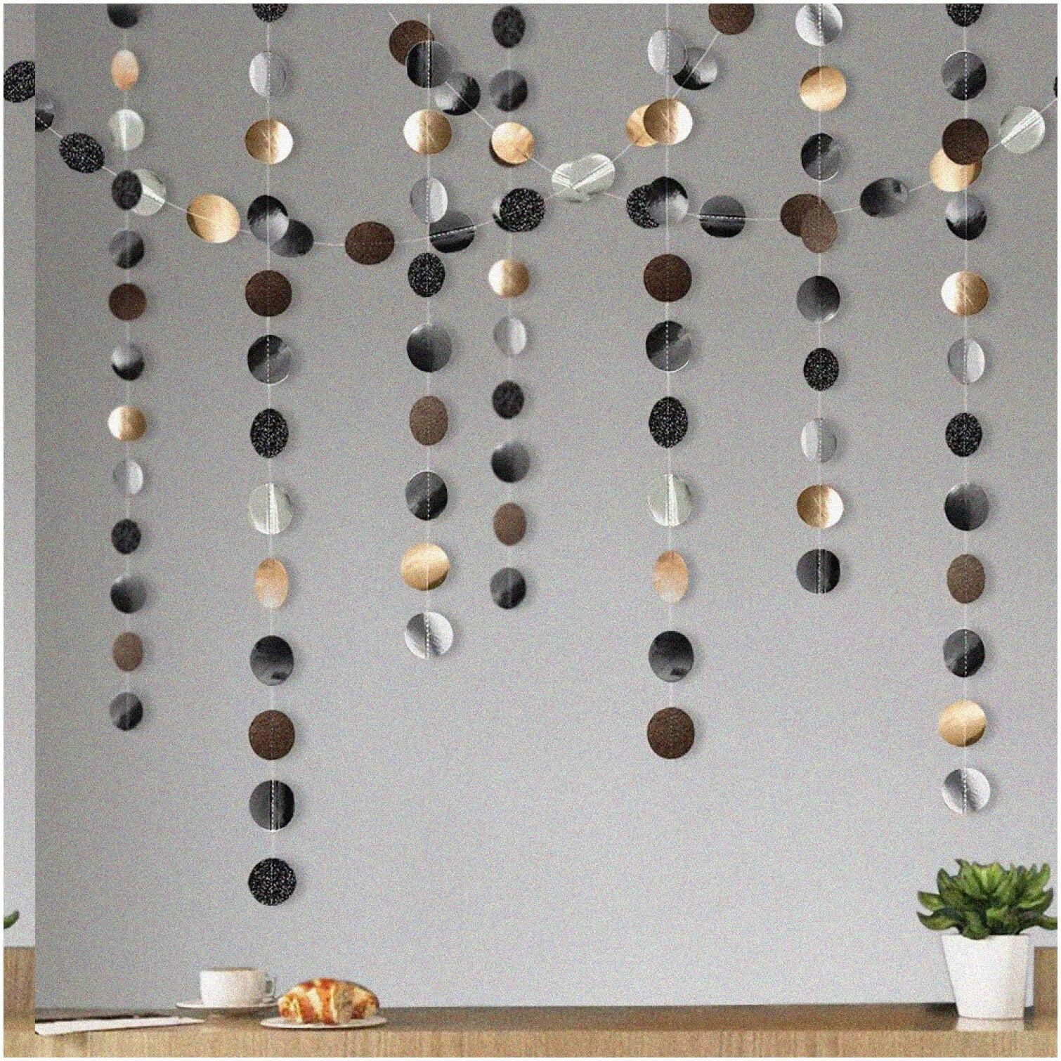 Celestial Celebration: Shimmering Circle Garlands for Birthday ...