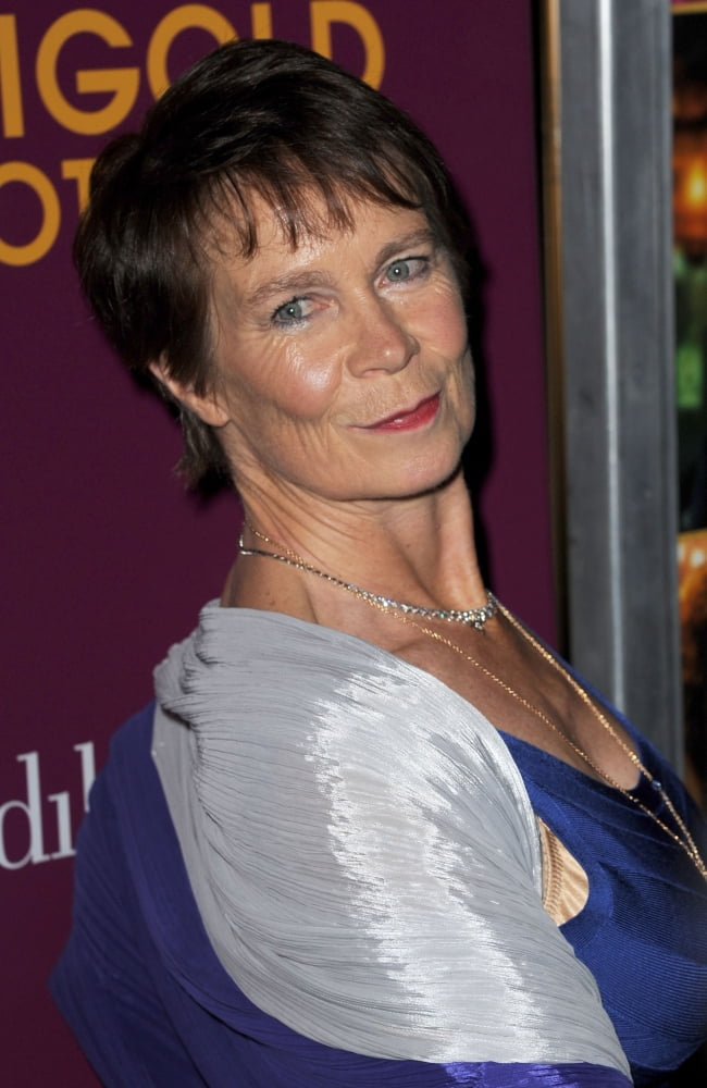 Celia Imrie At Arrivals For The Second Best Exotic Marigold Hotel ...