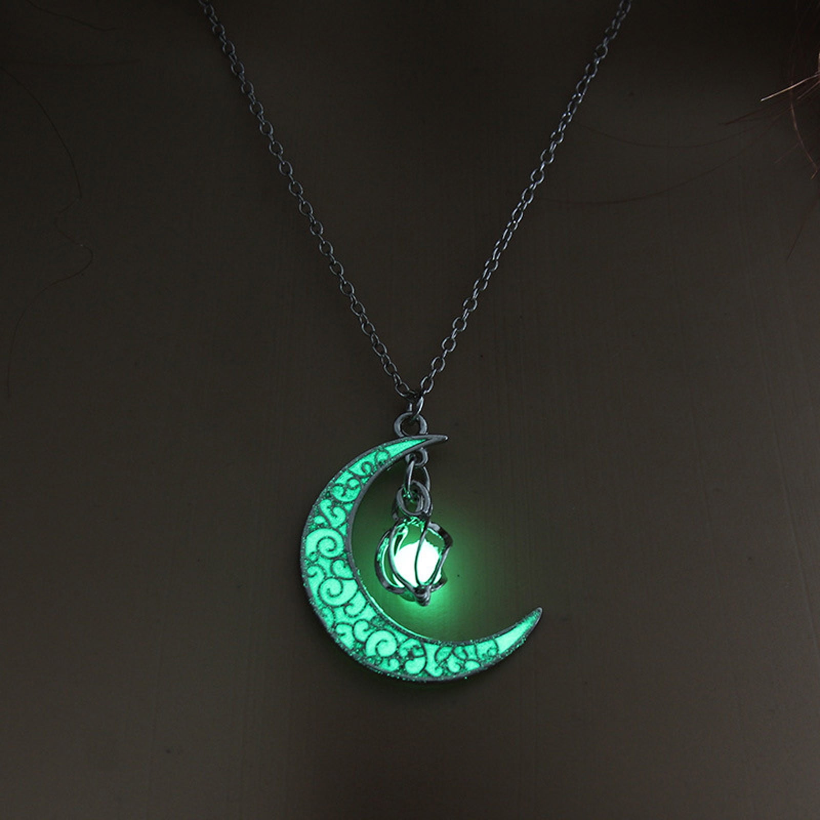 Censtreet Luminous Series Moon Love Heart Pendant Necklace Fluorescent ...