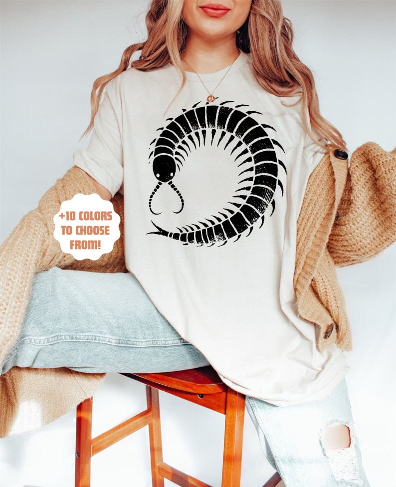 Centipede T-Shirt, Bug Lover Tee, Goth Insect Design, Vintage Style ...