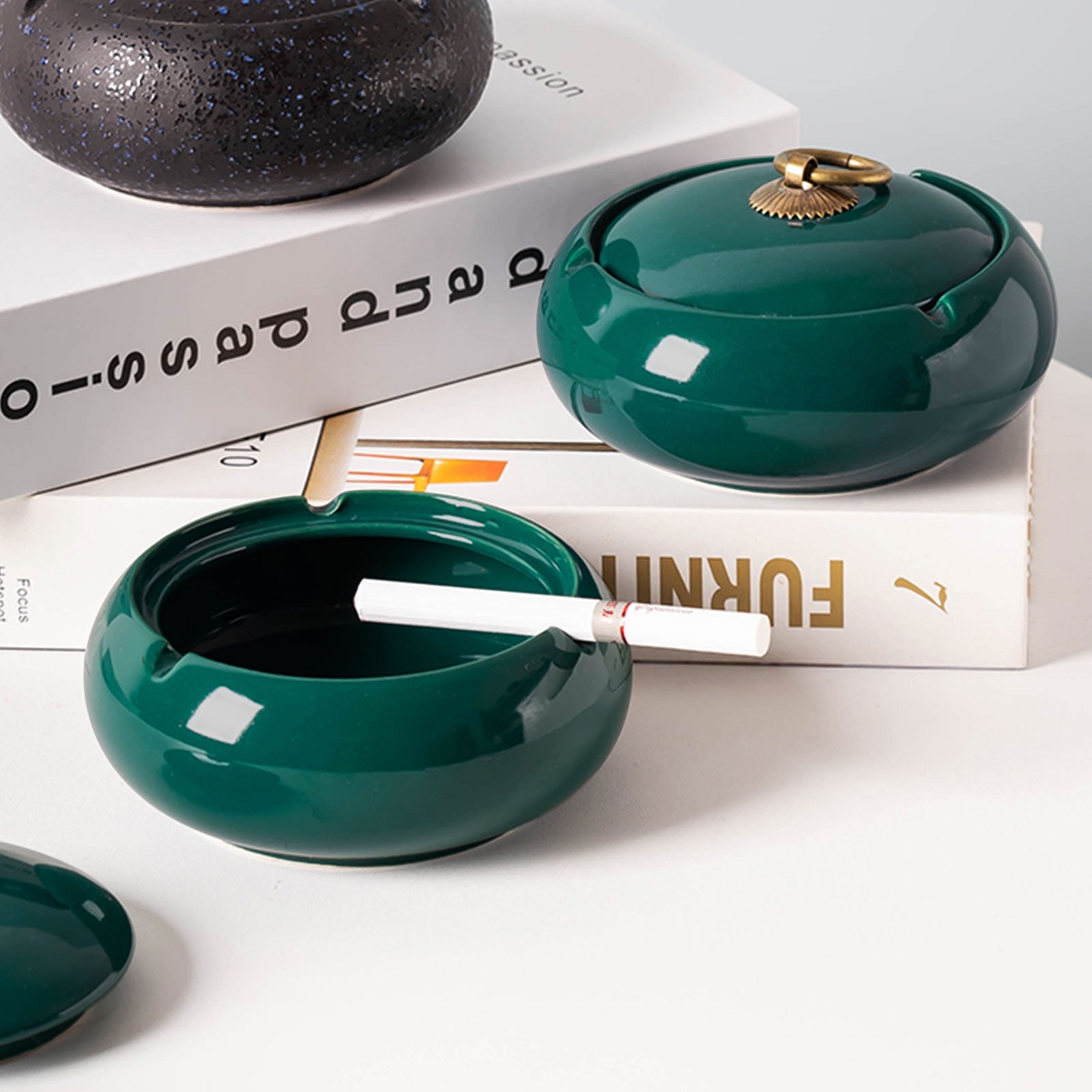 Ceramic Ashtray with Lids, Windproof, Cigarette Ashtray for Indoor or ...