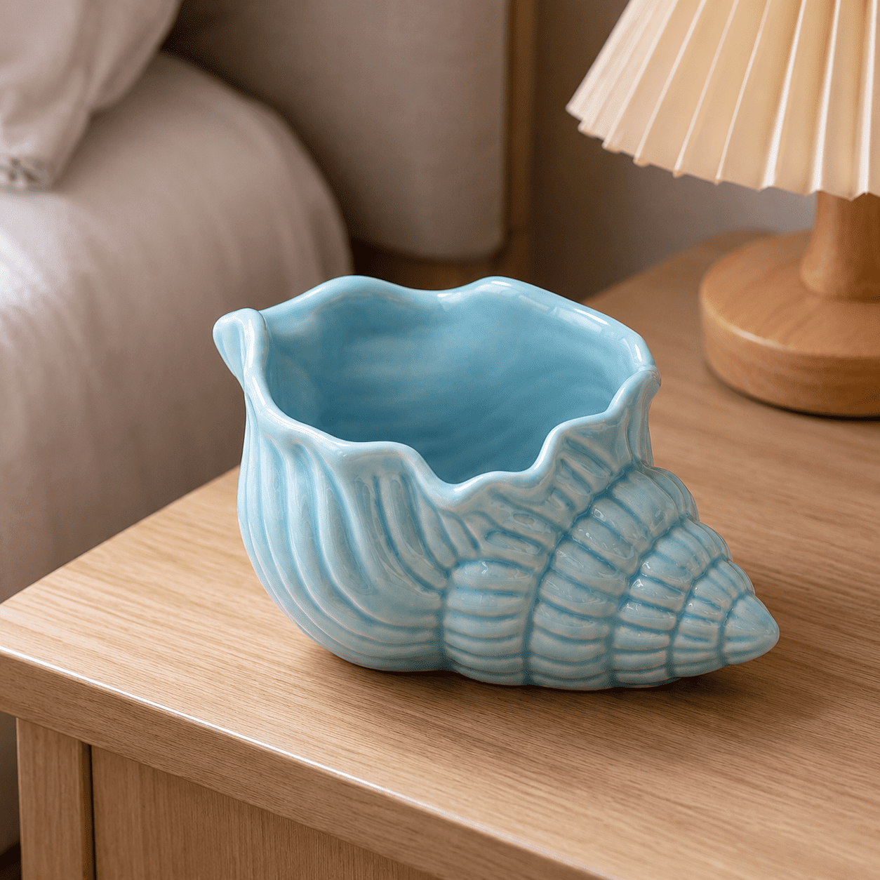 Ceramic Conch Shell Ashtray, Glossy Seashell Cigarette Ash Tray ...
