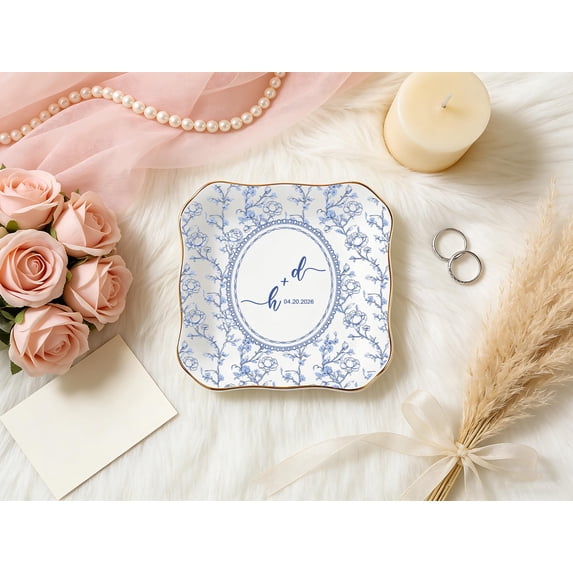 Ceramic Ring Dish, Wavy Square Jewelry Tray, Personalized Wedding Gift ...