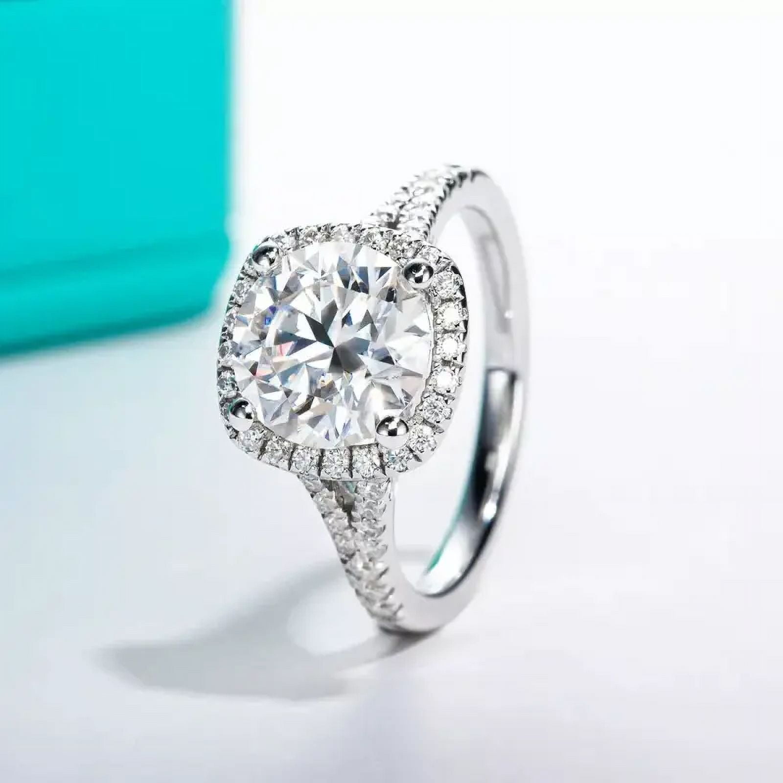 Certified Moissanite 3.20 Ct Round-Cut Halo Women's Wedding Ring ...