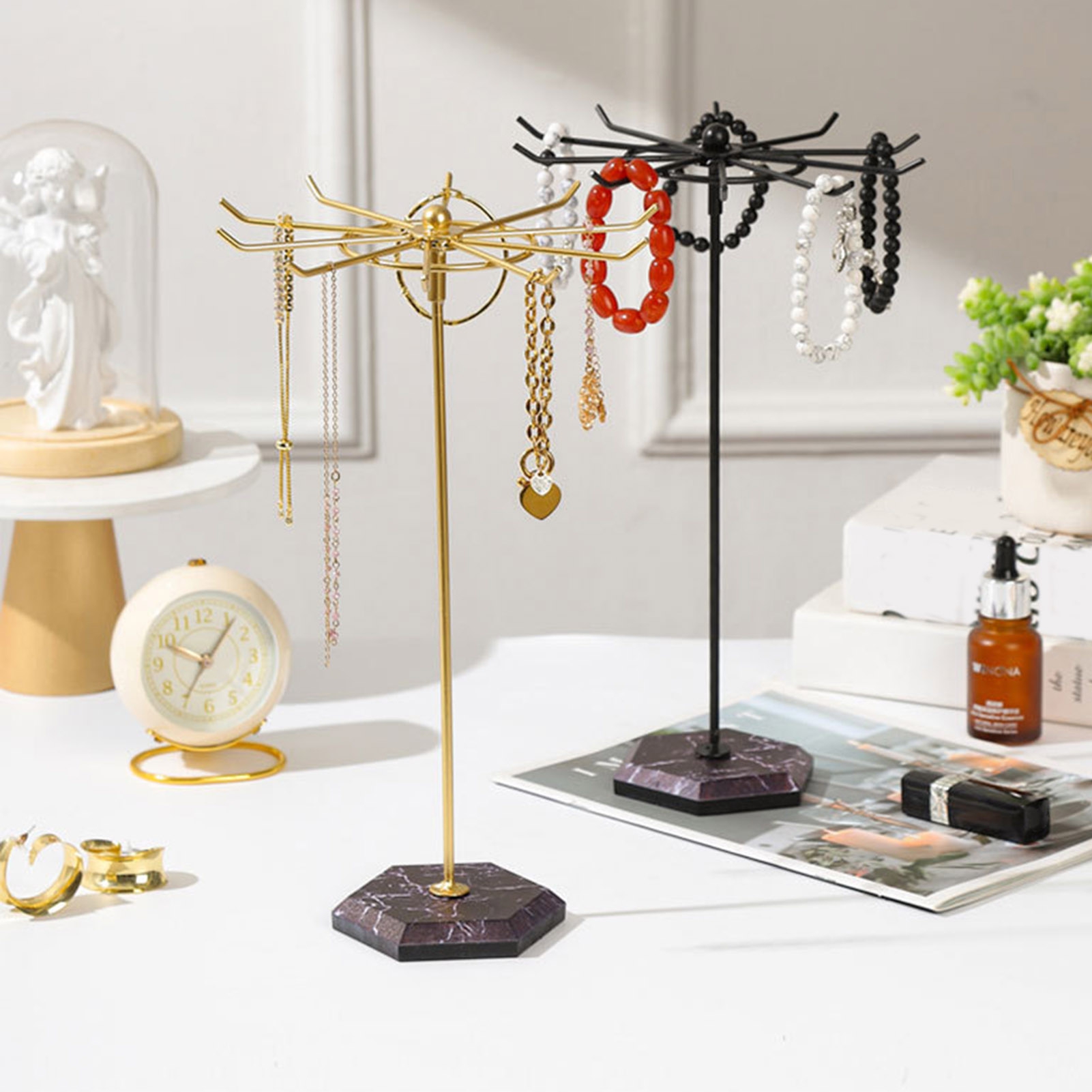 Chagetd 360-Degree Rotating Necklace Holder Organizer with Hooks Stable ...