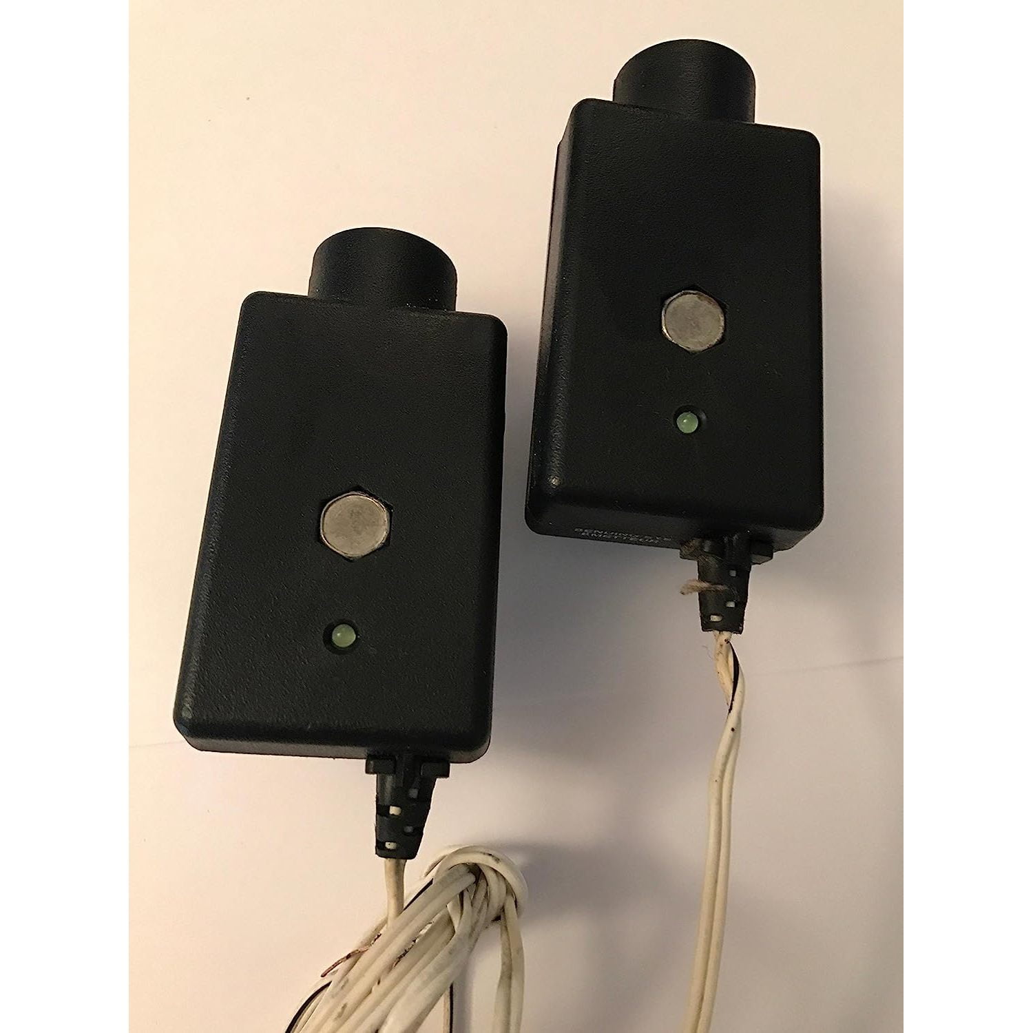 Free Shipping! Chamberlain HElectQRIN 41A4373A Safety Sensors - Walmart ...