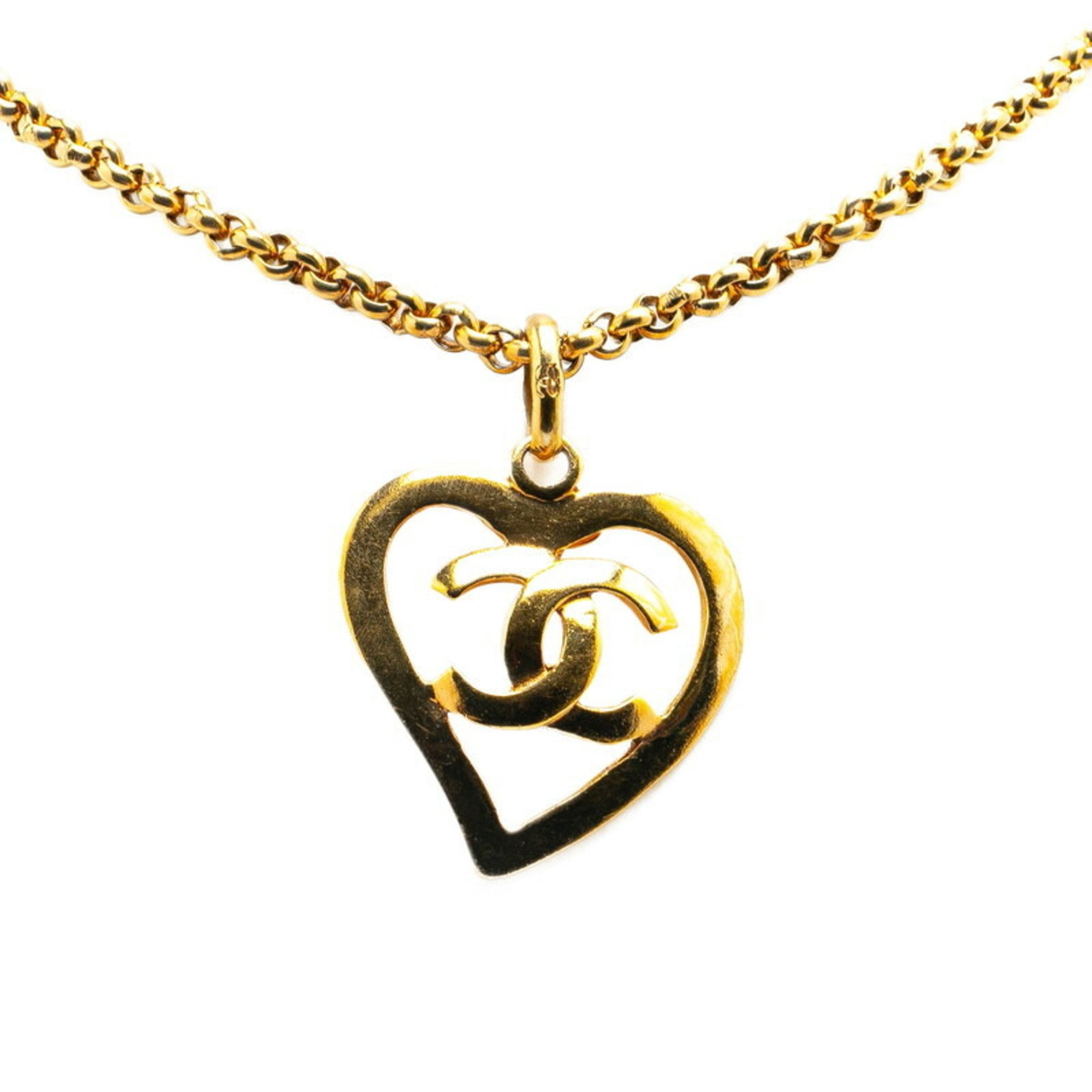 Pre-Owned Chanel Coco Mark Heart Motif Necklace Gold Plated Women's ...