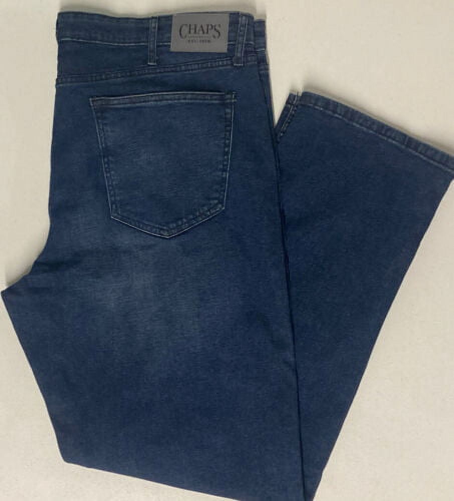 Chaps Men's Straight Fit Freedom Stretch Waistband Jeans (Armour Wash ...