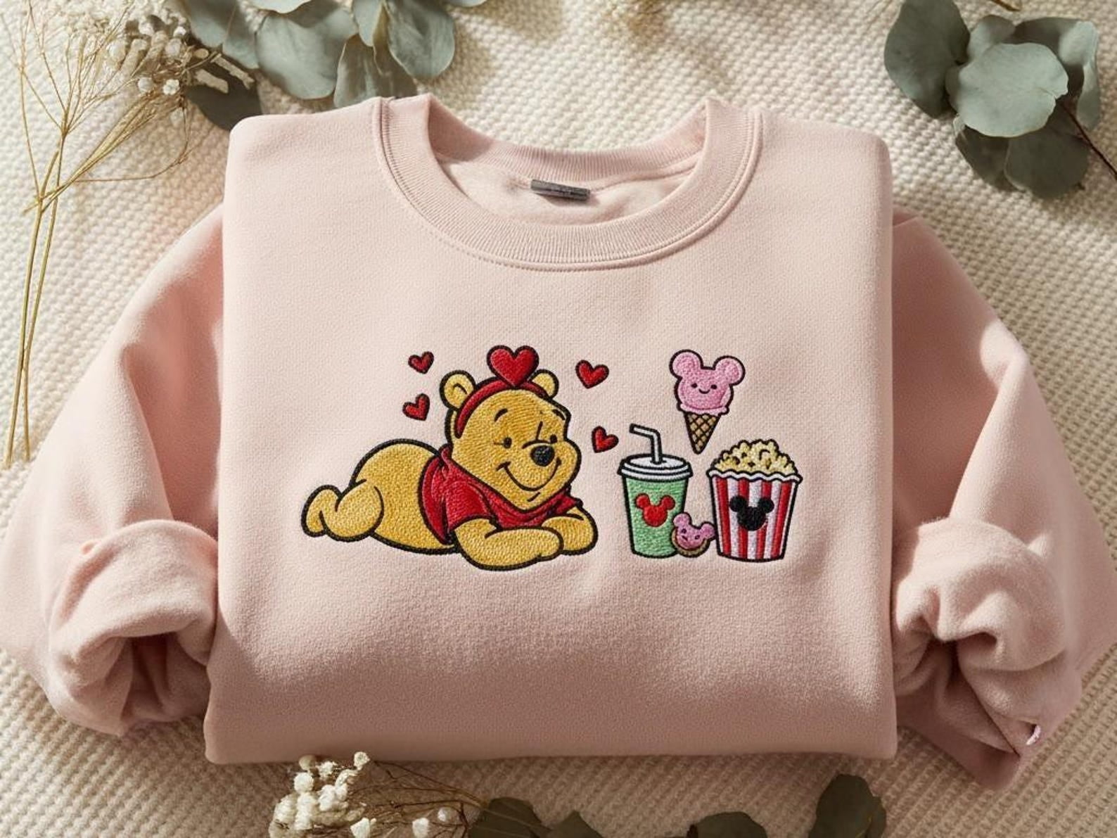 Character Lover Gift, Pooh Bear Embroidered , Valentine Theme Design ...