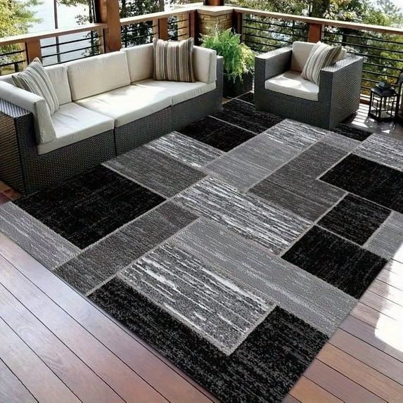 Charcoal Grey Geometric Large Outdoor Rug: 100% Polyester, Machine ...
