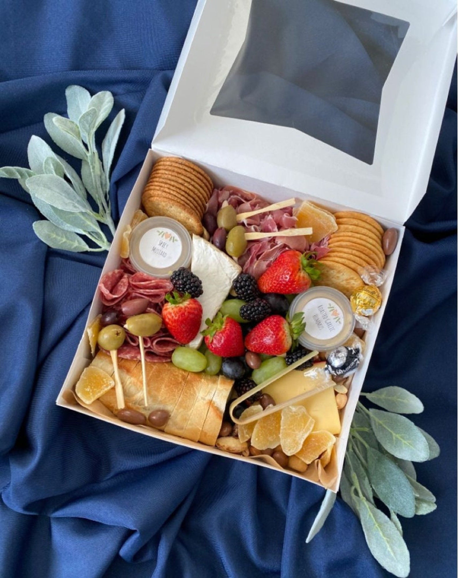 Charcuterie Favor Rectangle Grazing Box w/Mini Forks Tongs Honey Combs ...