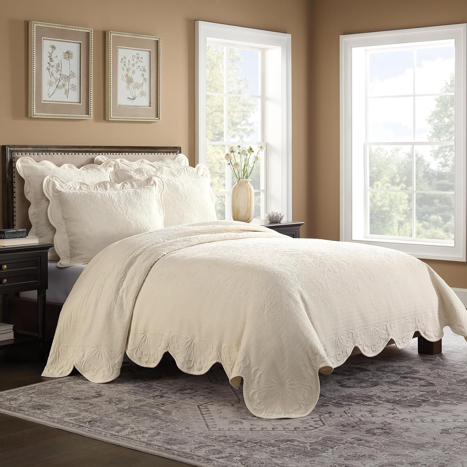 Charleston Estate Floral Matelasse Coverlet, 100% Cotton, Scalloped ...