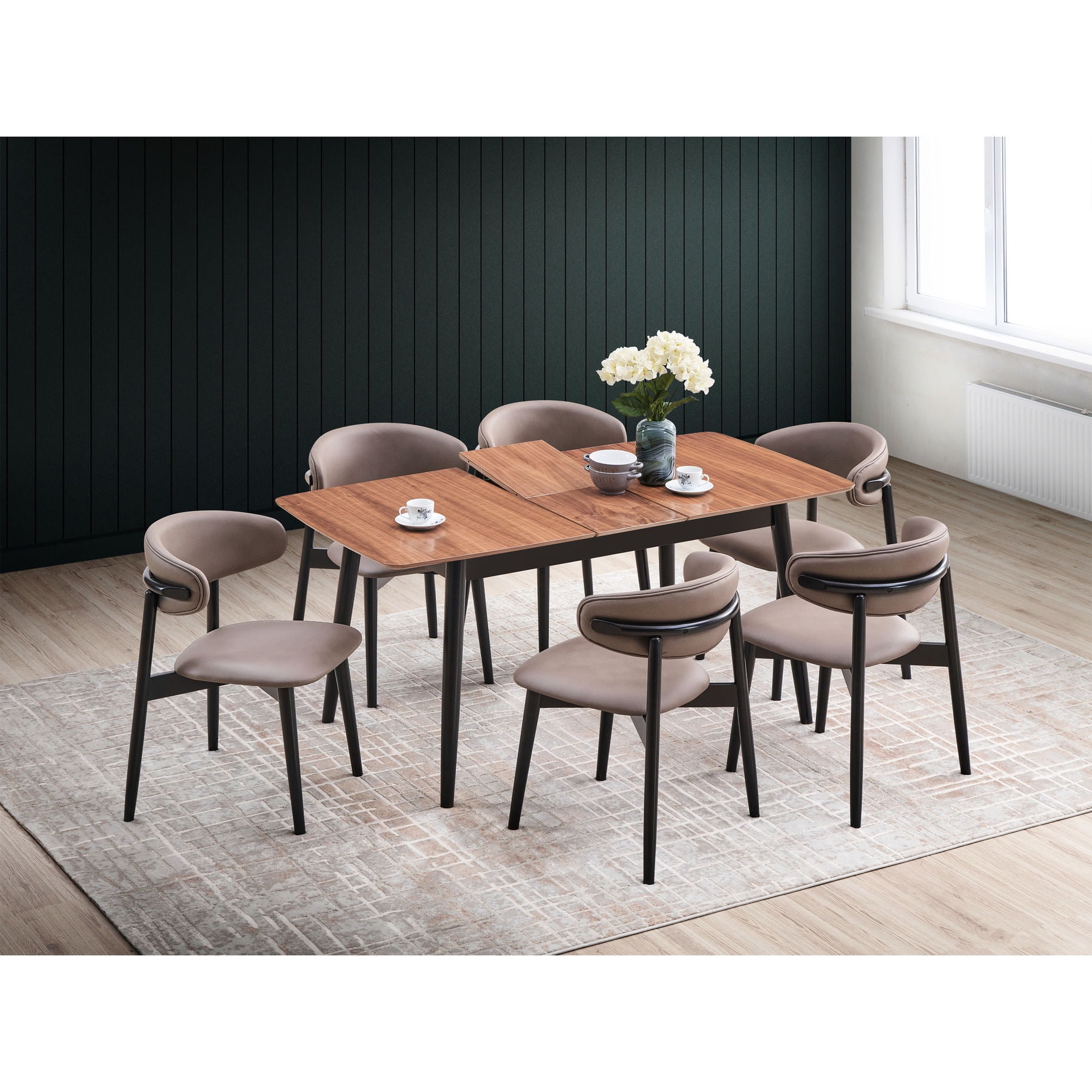 Charming Finish Complementing Table Styles - Casual Dinners and Formal ...