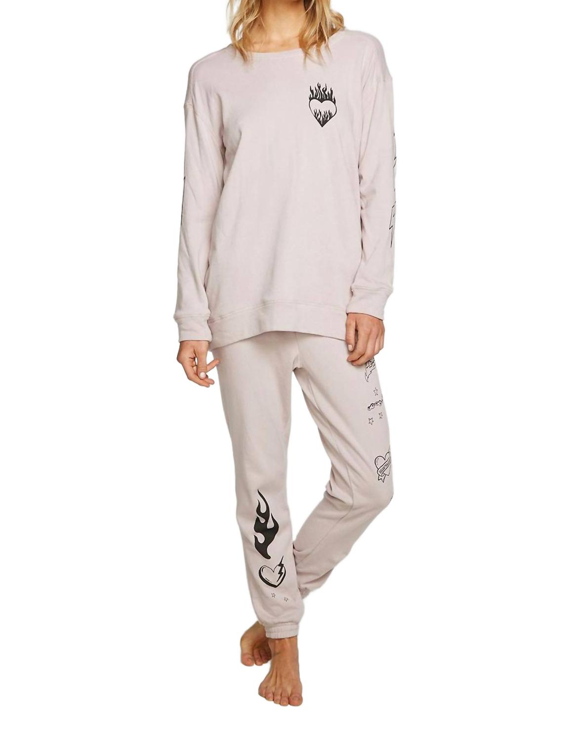 Chaser Flaming Heart Pullover - Walmart.com