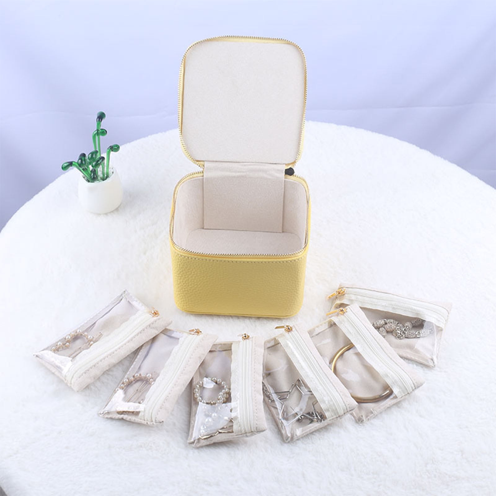 CheAAlet Leather Jewelry Box for Travel Storage and Protection Portable ...