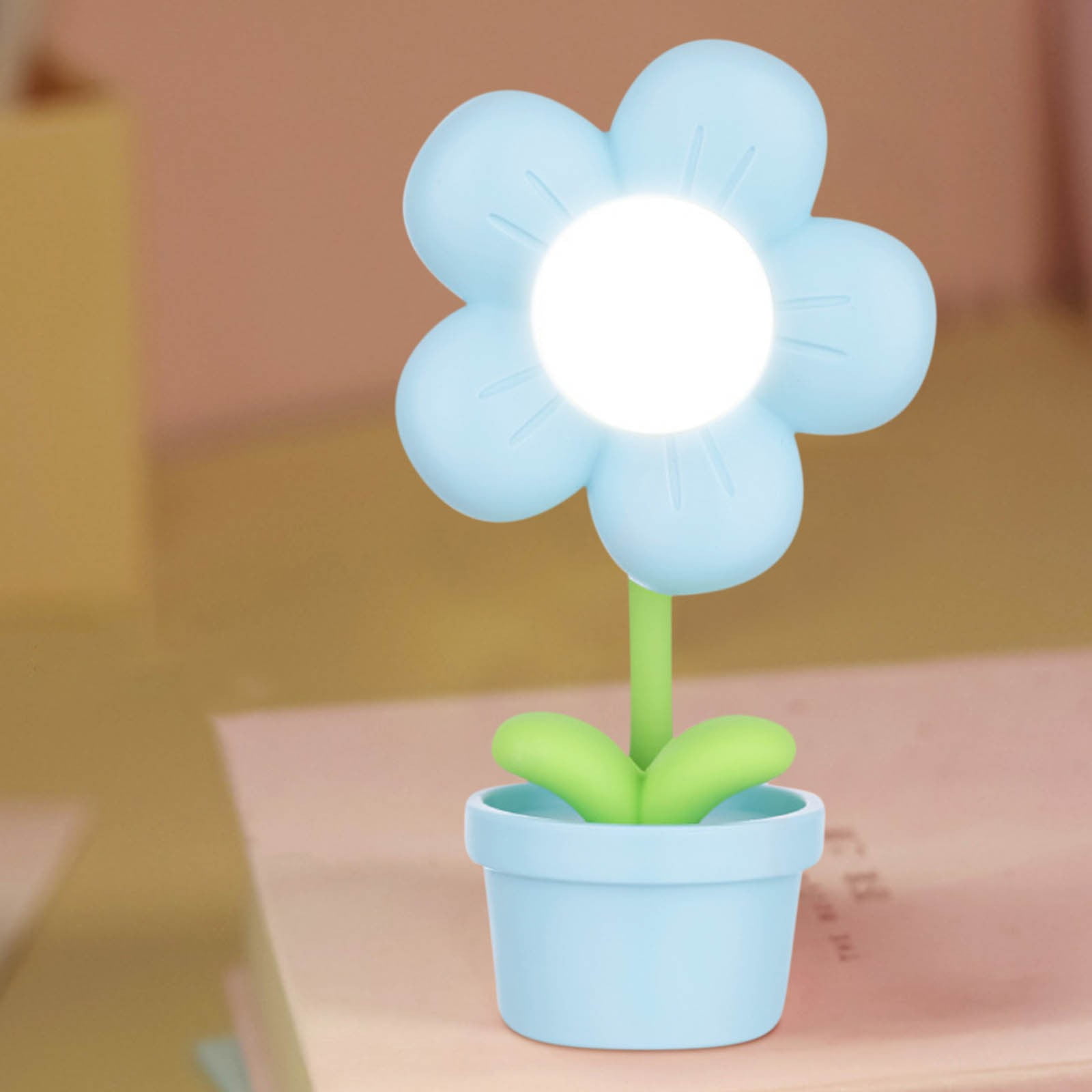 CheAAlet Portable LED Night Light with Soft Warm Glow, Mini Flower ...