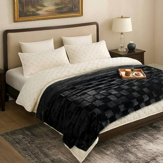 Checkered Faux Rabbit Fur Blanket Queen Size for Bed, Soft Fuzzy ...