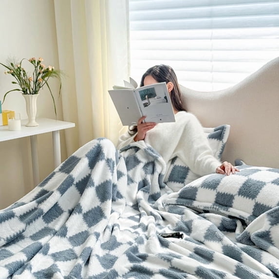 Checkered Plush Throw Blanket, Multi-Use for Nap, Couch, Bed, Office ...