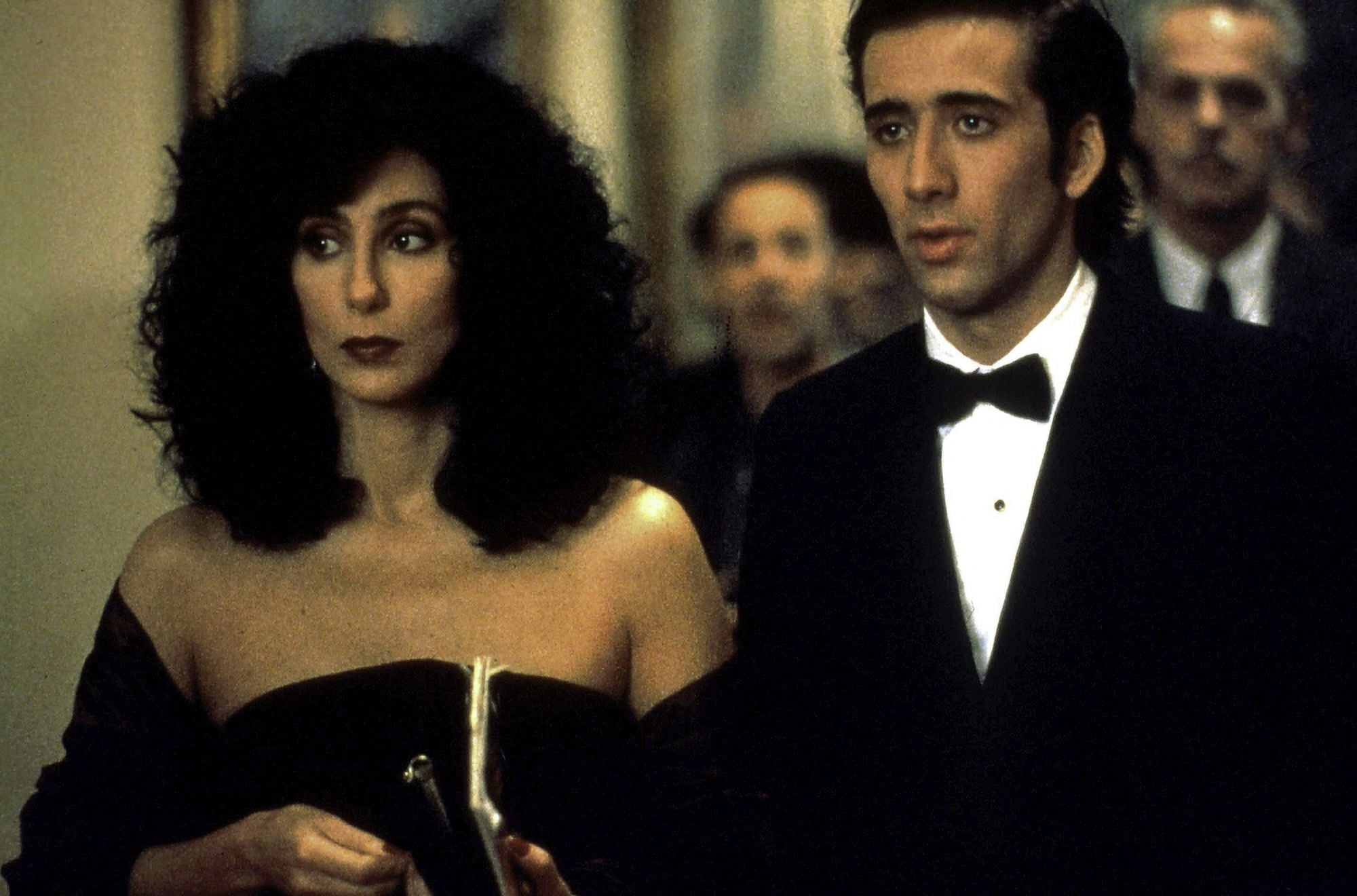 Cher and Nicolas Cage in Moonstruck Photo Print (30 x 24) - Walmart.com