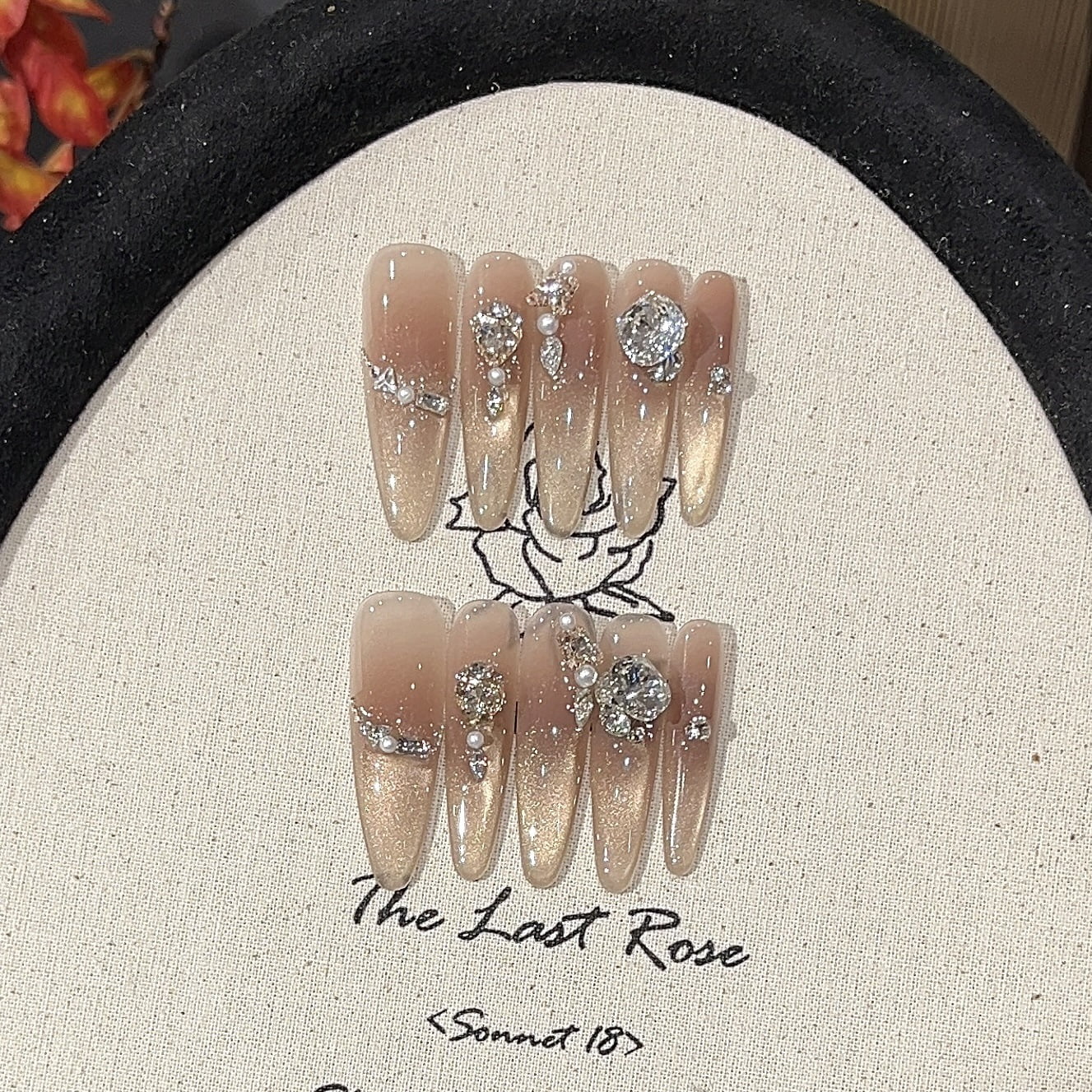[Chestnut Syrup] Autumn daughter wind flash brown coffee cat eye design ...
