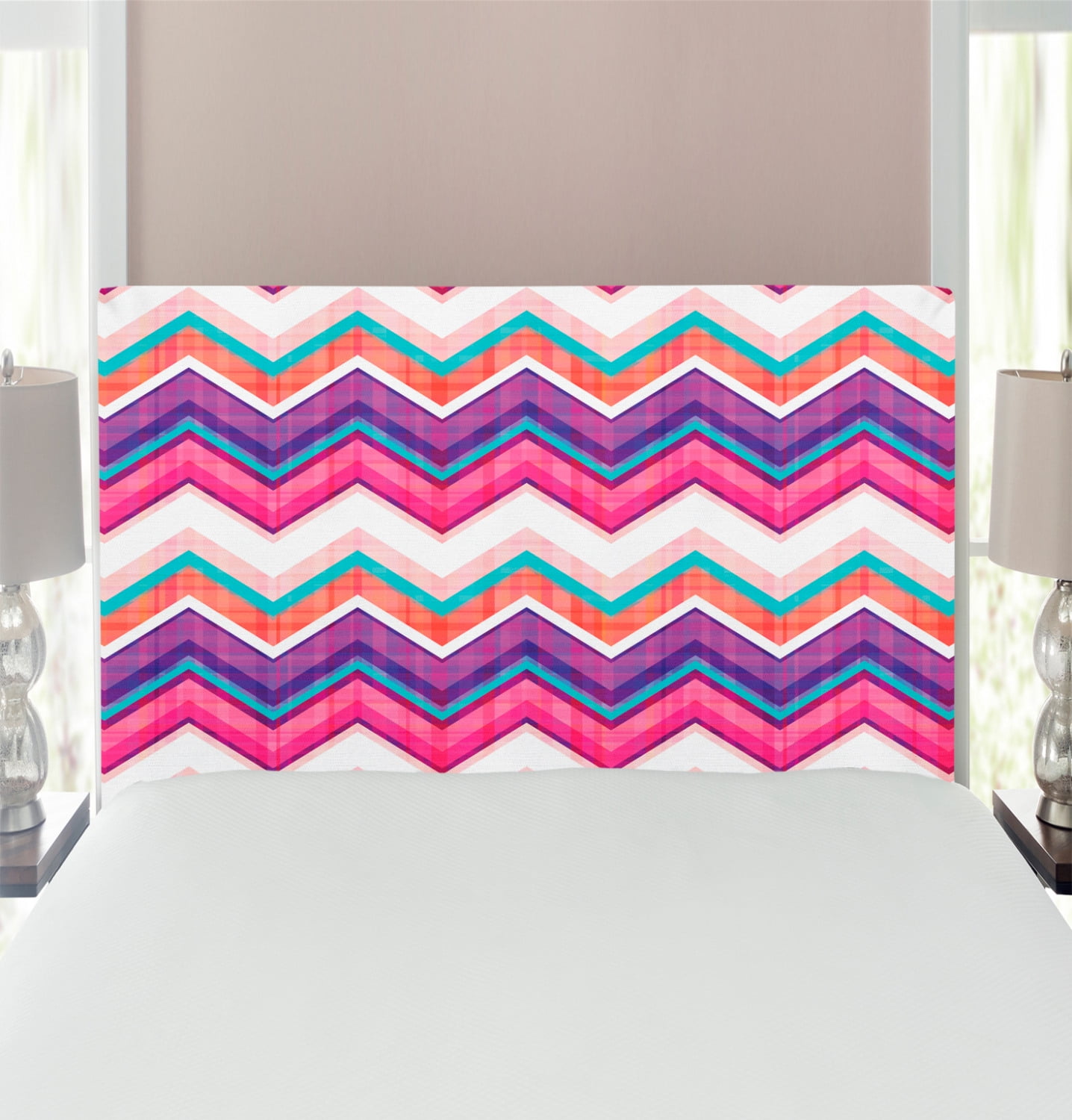 Chevron Headboard, Chevron Motifs Different Colors with Variable Angles ...