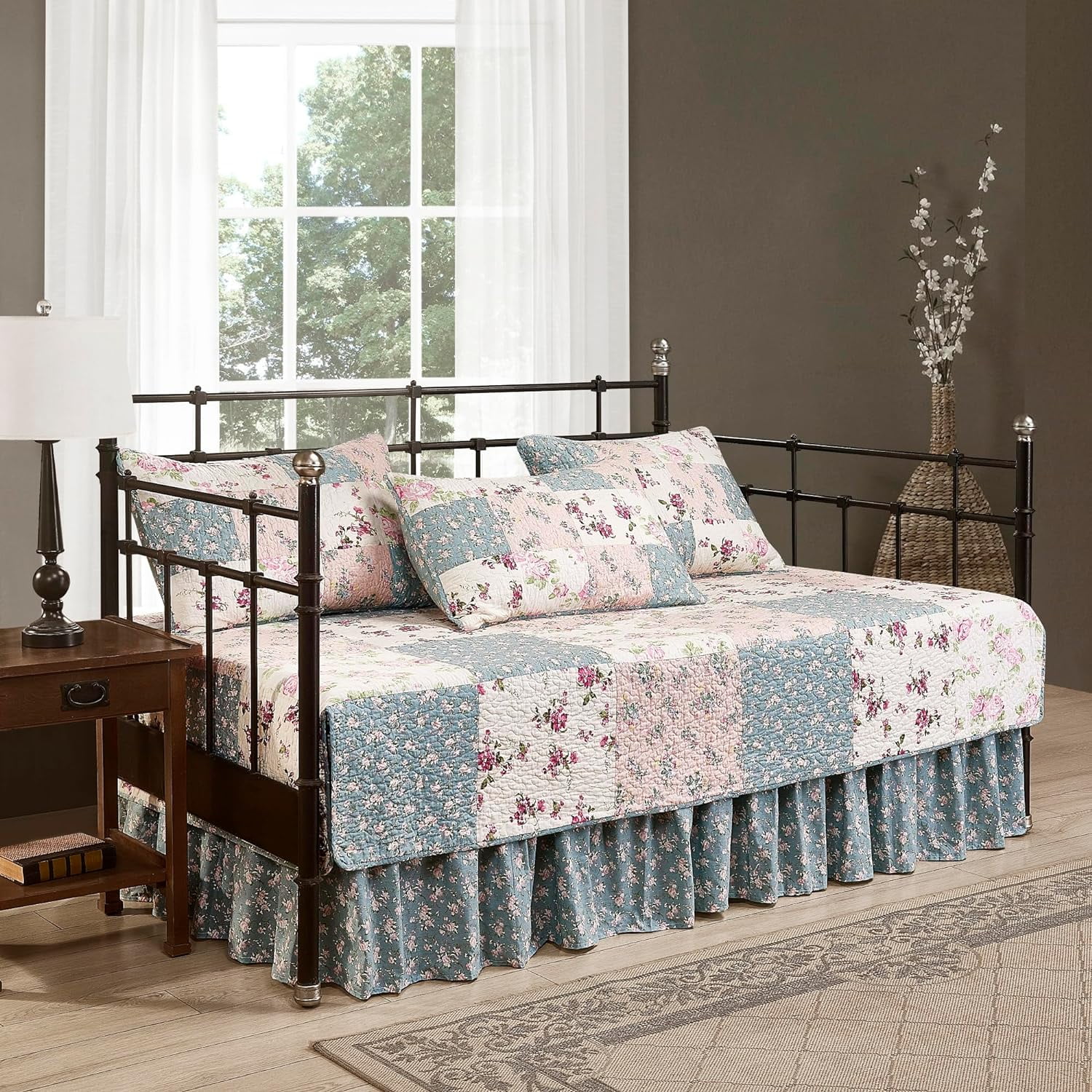 Chezmoi Collection Abbi 5-Piece Daybed Bedding Set Shabby Chic Floral ...
