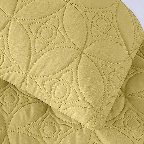 Chezmoi Collection Bernard 7-Piece Queen Bed in a Bag Comforter Set ...