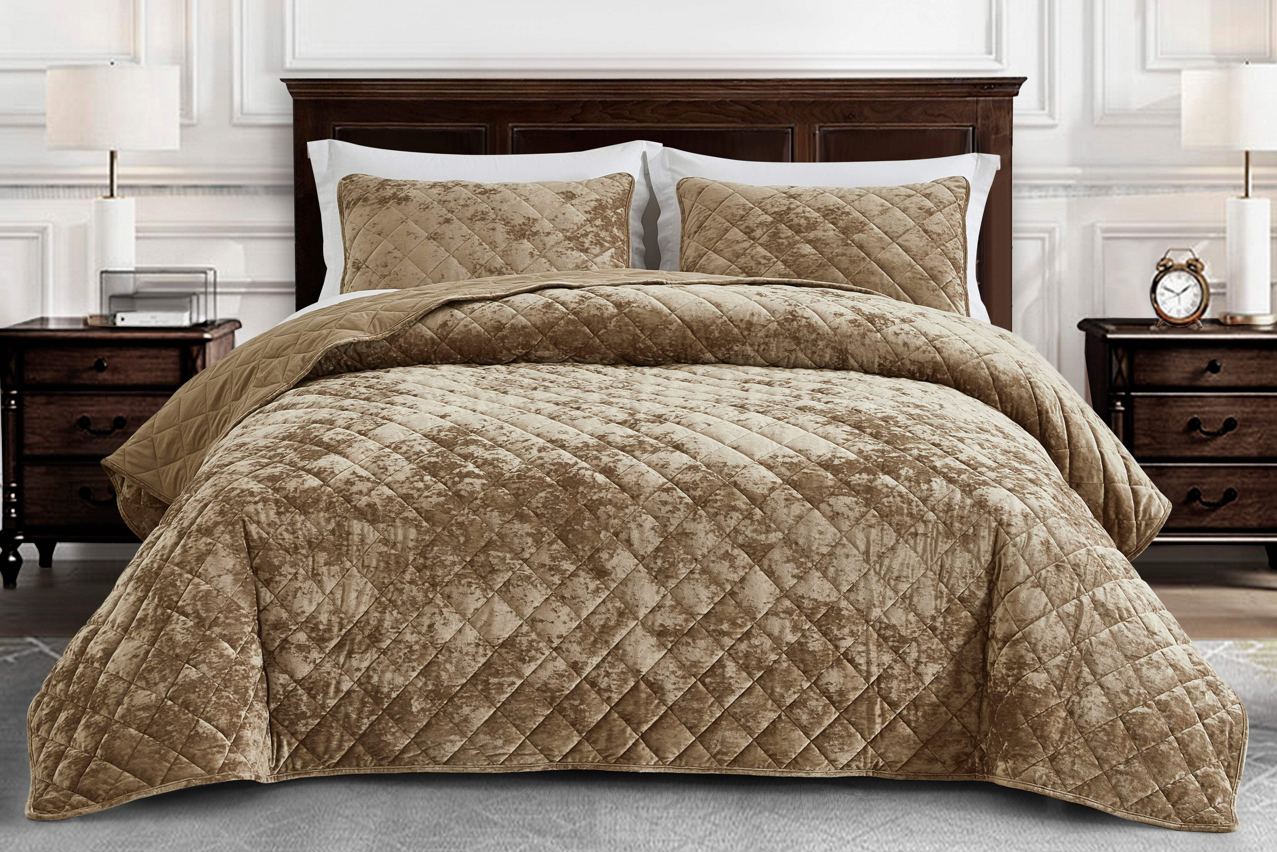 Chezmoi Collection Lux Tan Velvet Quilt Oversized King Set, 3-Piece ...