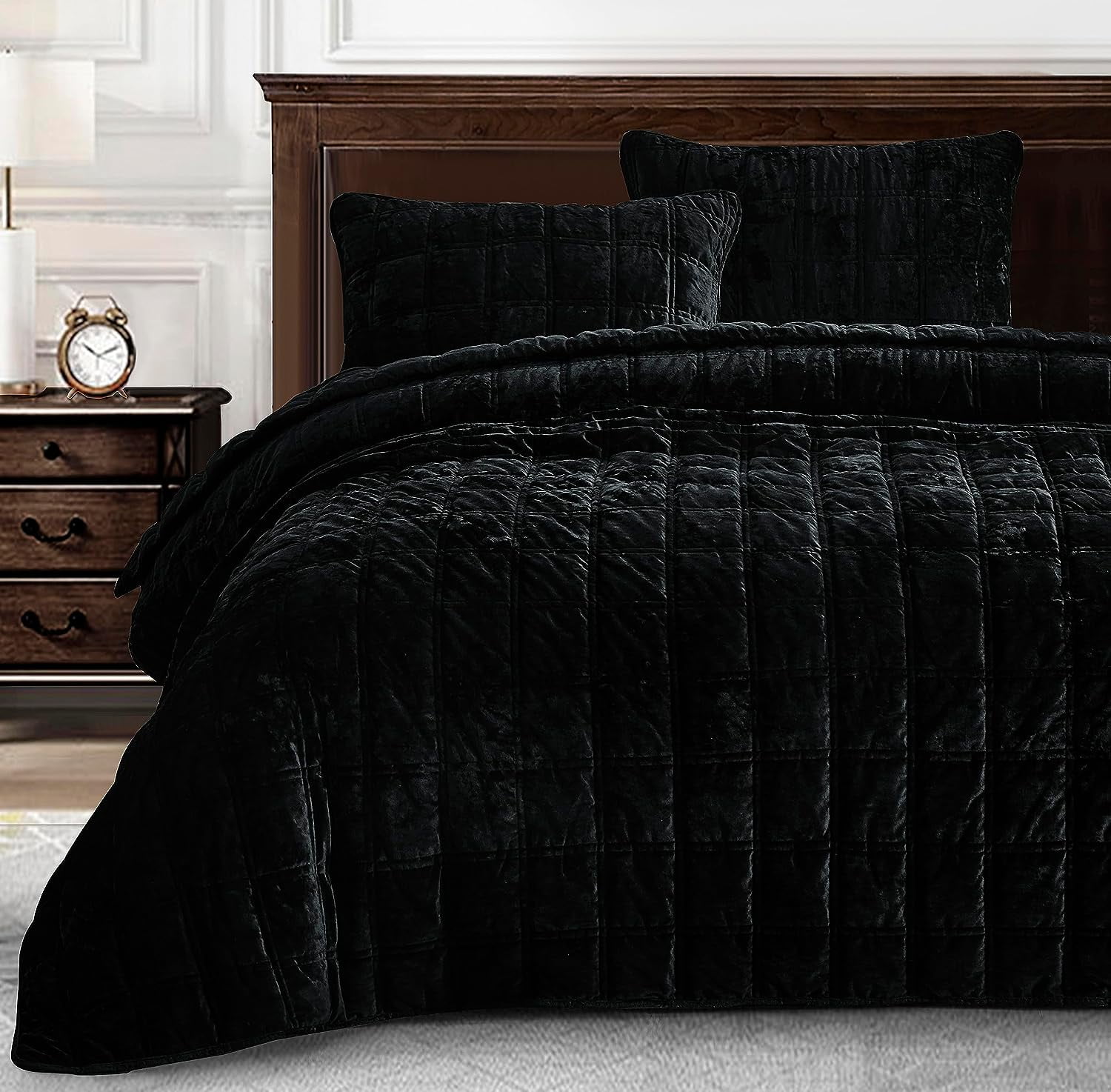 Chezmoi Collection Piers Black Velvet Quilt Queen Set, 3-Piece Lush ...