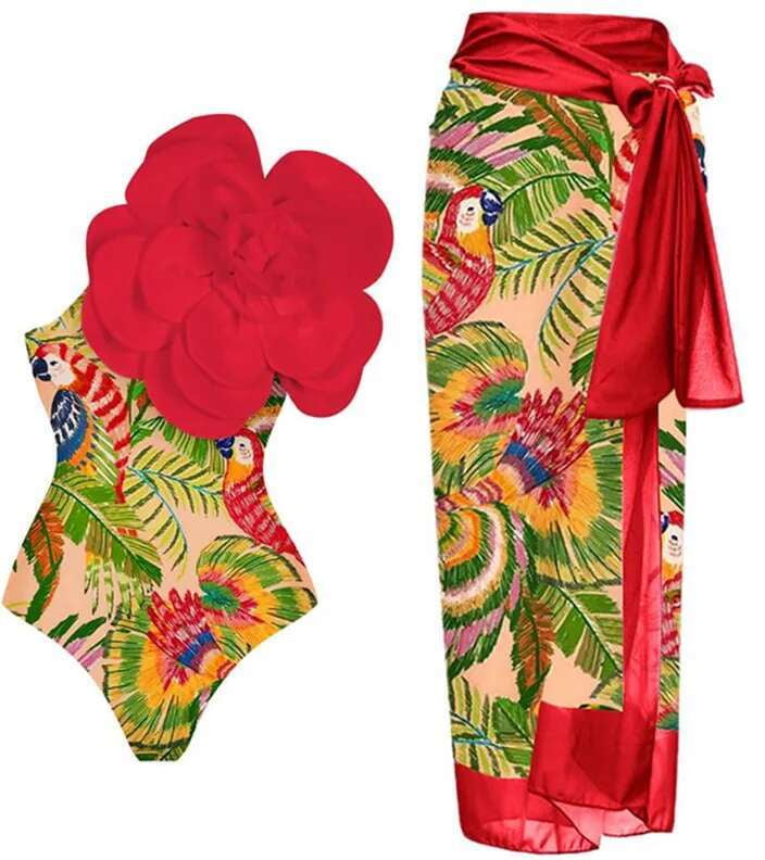 Chic Plus Sized Ladies' Bathing Suit - Sexy White Mono Design with 3D ...