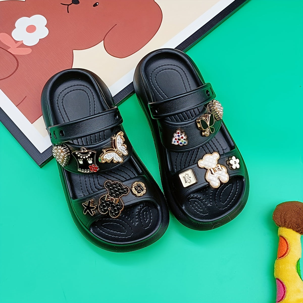 Chic Summer Play: Girls' Lightweight & Anti-Slip Cartoon Platform ...