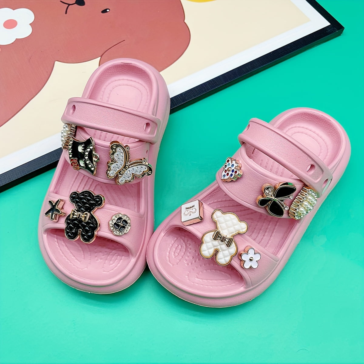 Chic Summer Play: Girls' Lightweight & Anti-Slip Cartoon Platform ...
