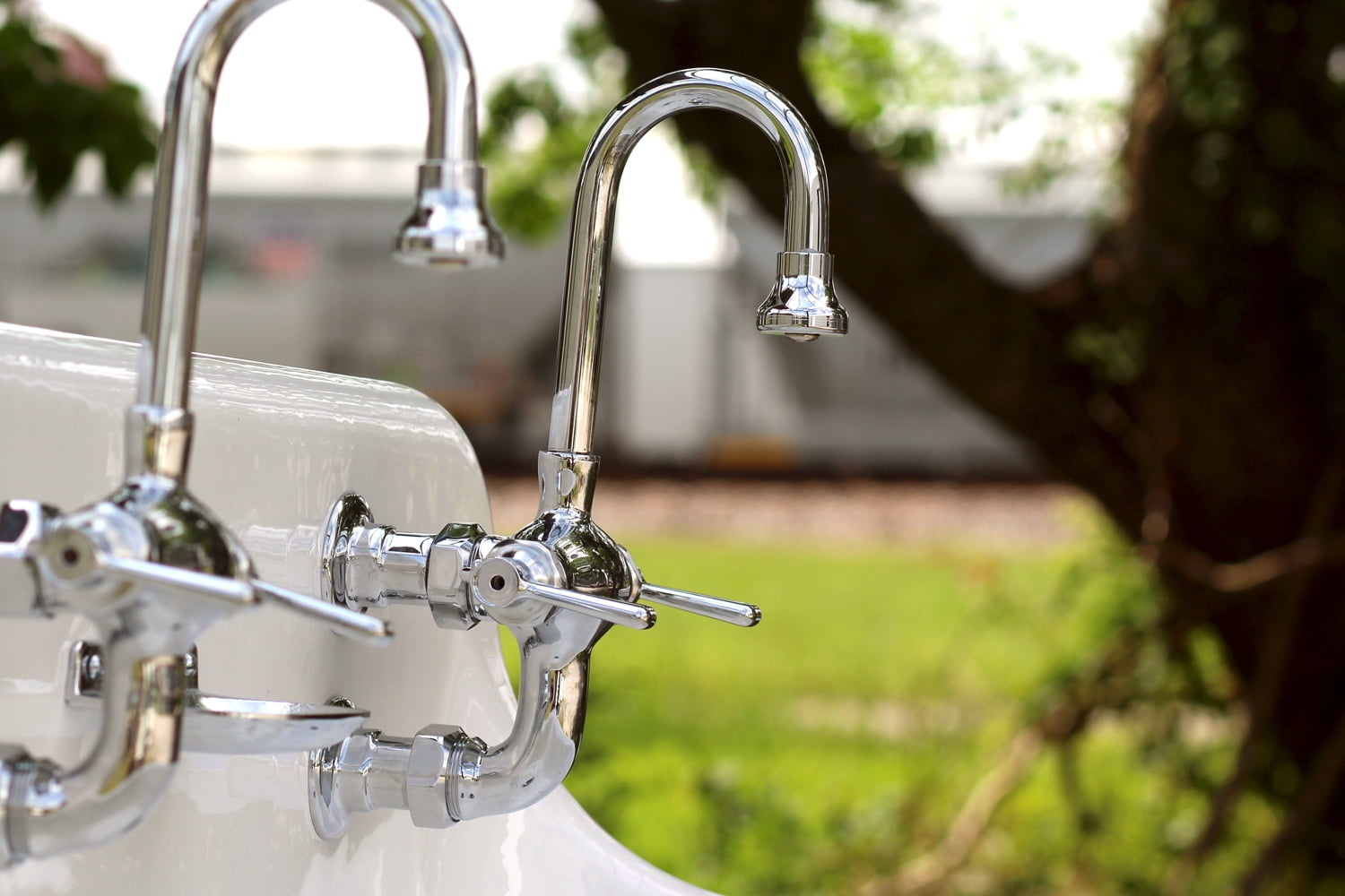 Chicago Faucets 225-261Ab Wall Mounted Utility / Service Faucet ...