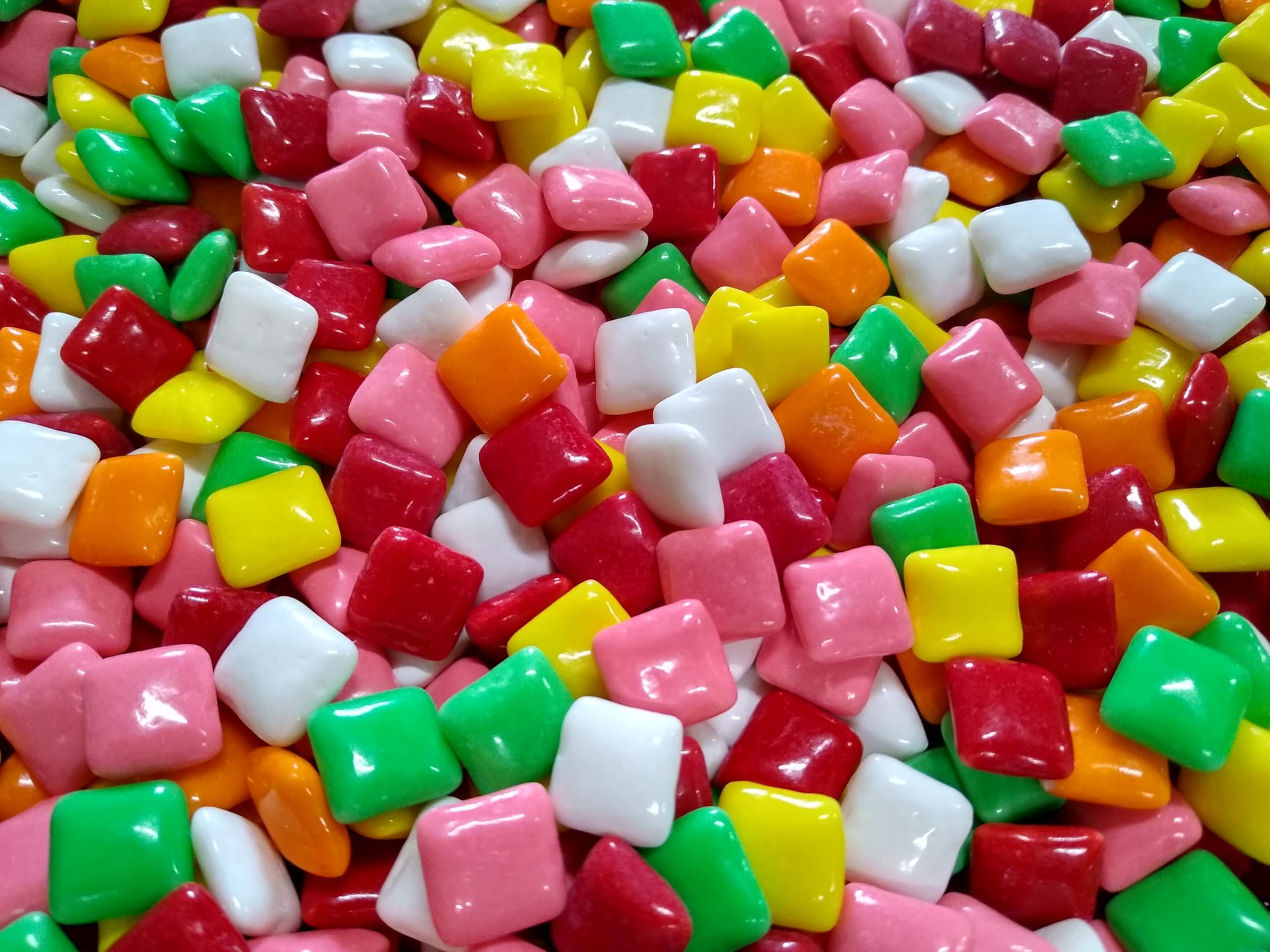 Chiclet Gum - 1 VTF5 lb of Fresh Delicious Fruti Flavored Square Tab ...