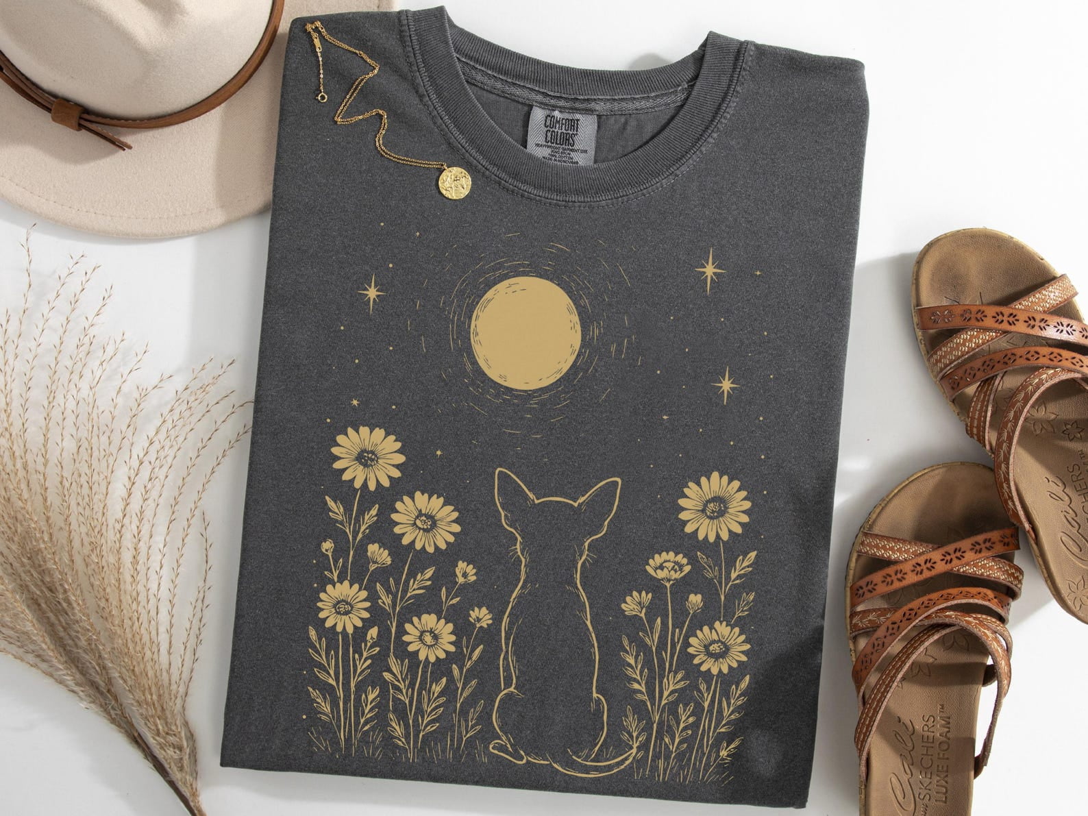 Chihuahua Moon Shirt, Minimalist Boho Chihuahua Night Flower Tee, Dog ...