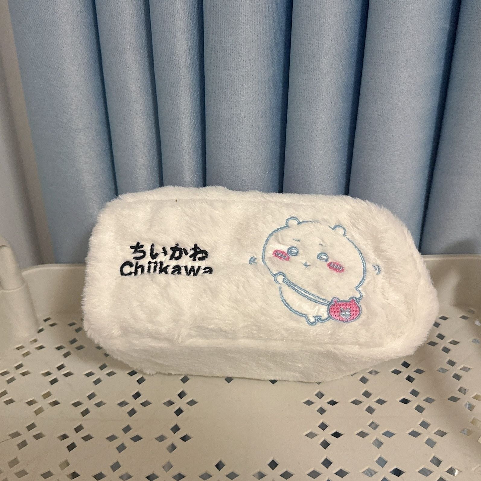 Chiikawa Hachiware Usagi Momonga cartoon large capacity stationery ...