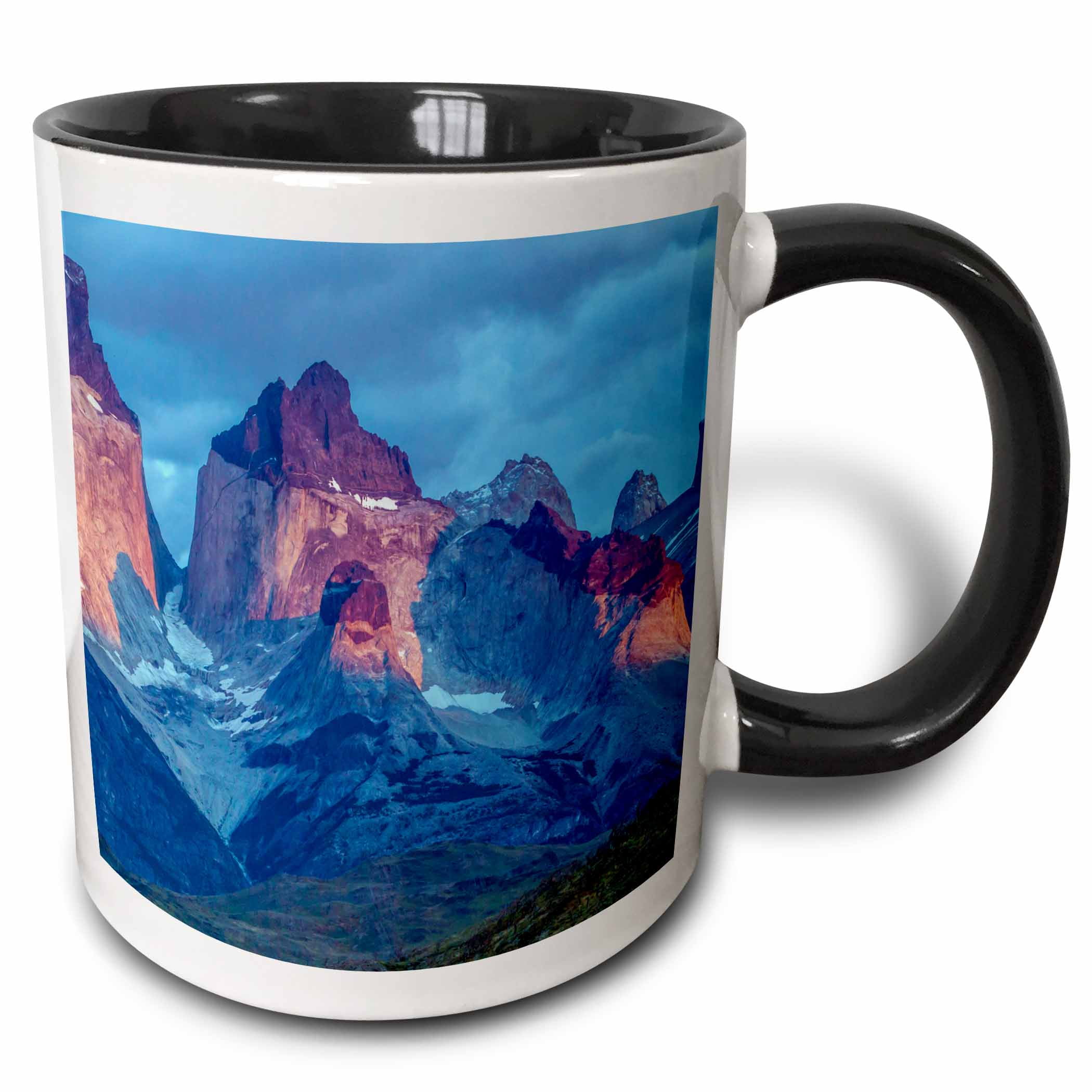 Chile, Patagonia, Torres del Paine NP. Horns mountains at sunrise. 15oz ...
