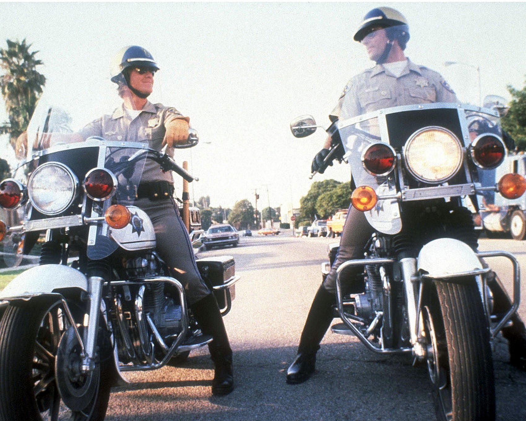 Chips 24X36 Classic Hollywood Poster Larry Wilcox Next To Officer On ...