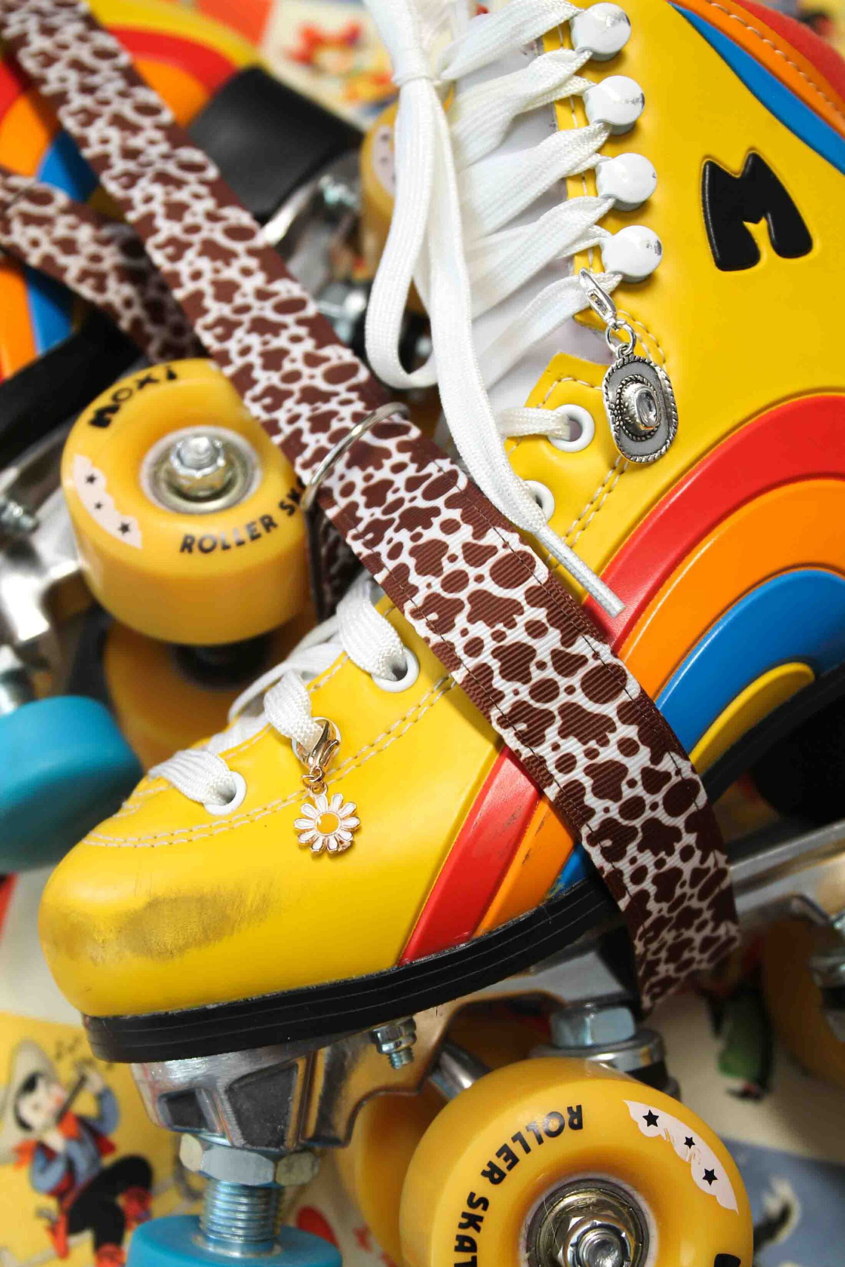 Chocolate Brown Cow Adjustable Roller Skate Leash - Walmart.com