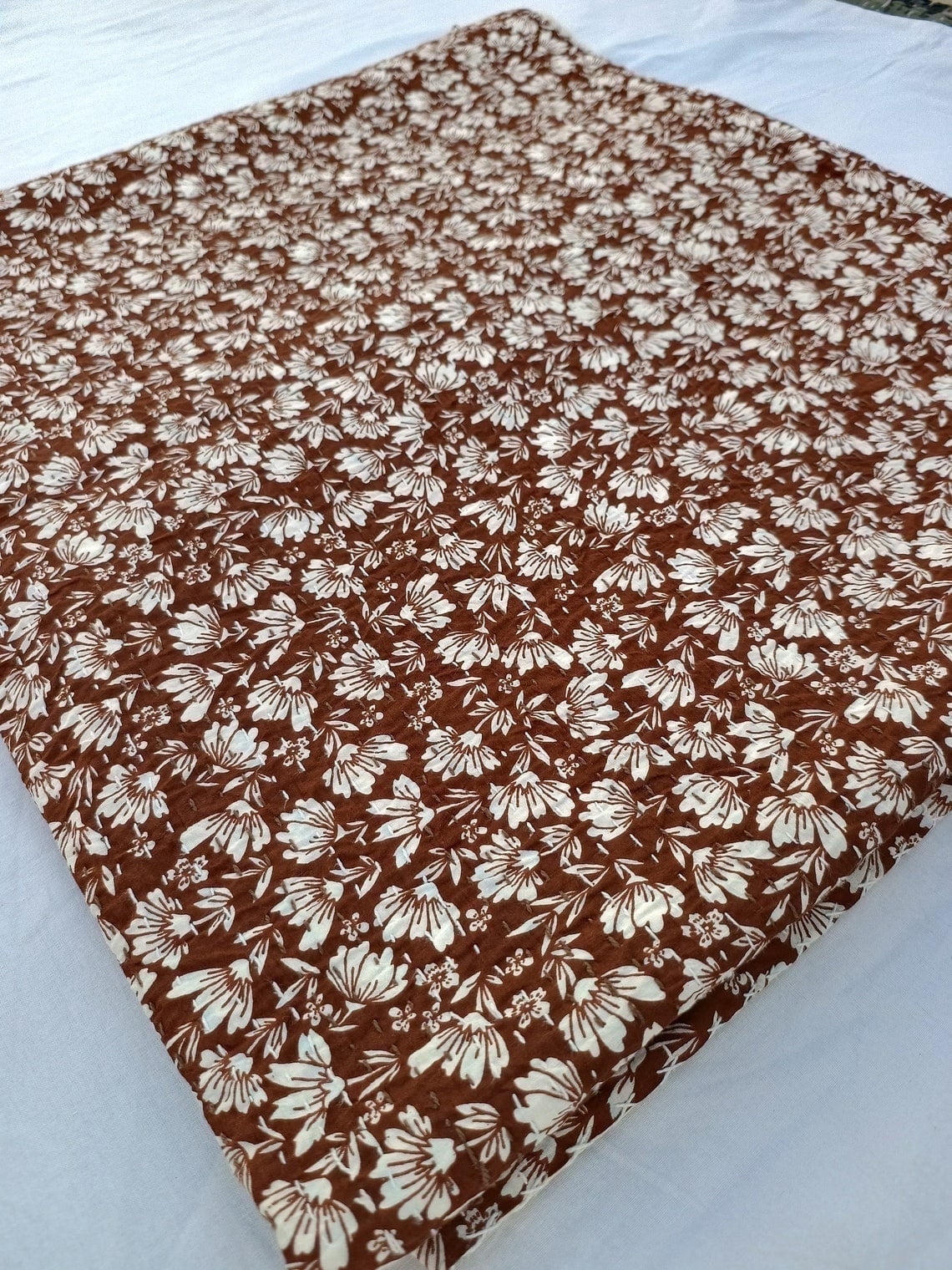 Cotton Kantha Quilt Nature & Floral Hand-Stitched Bedspread – King Size ...