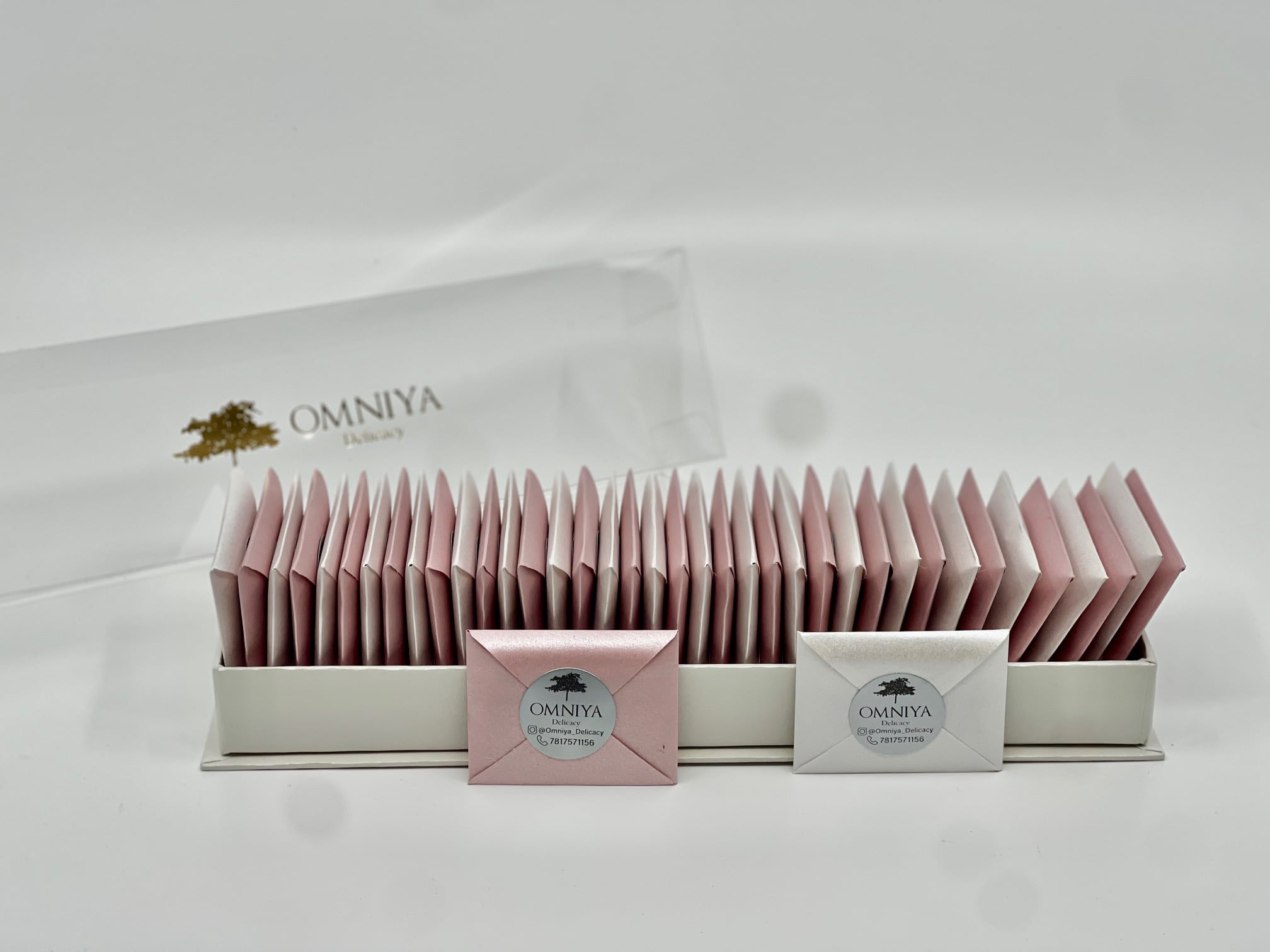 Chocolate Envelope Milk & Dark Box (Pink Box Color) - Walmart.com