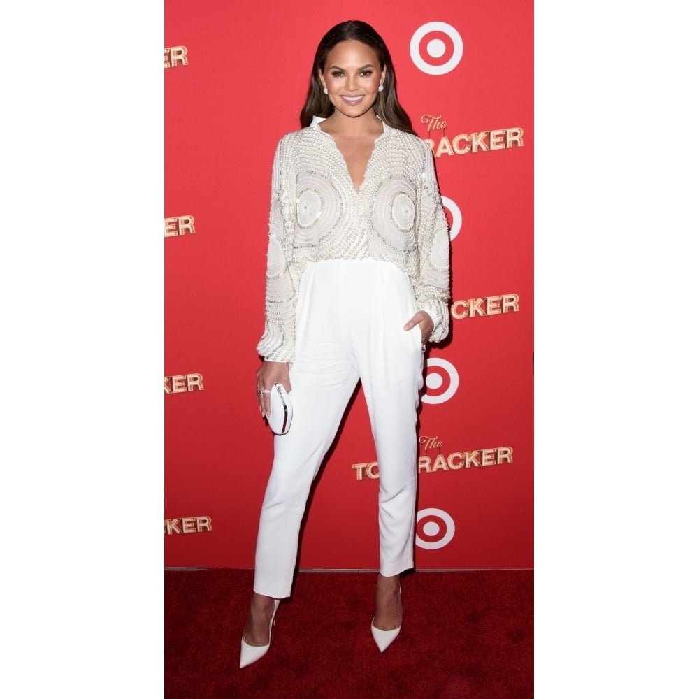 Chrissy Teigen At Arrivals For Target Toycracker Premiere Event Spring ...
