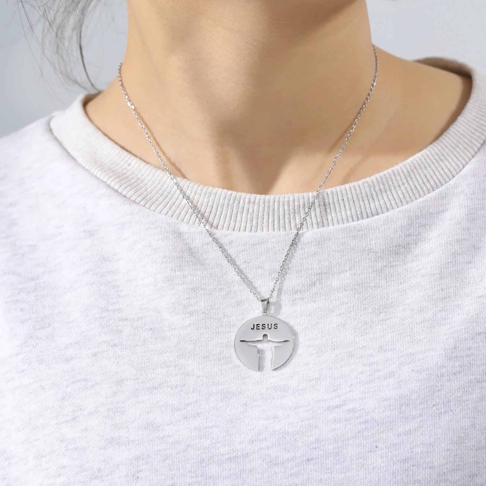 Christ the Redeemer 14K Yellow Gold Necklace Brazil Rio De Janeiro ...