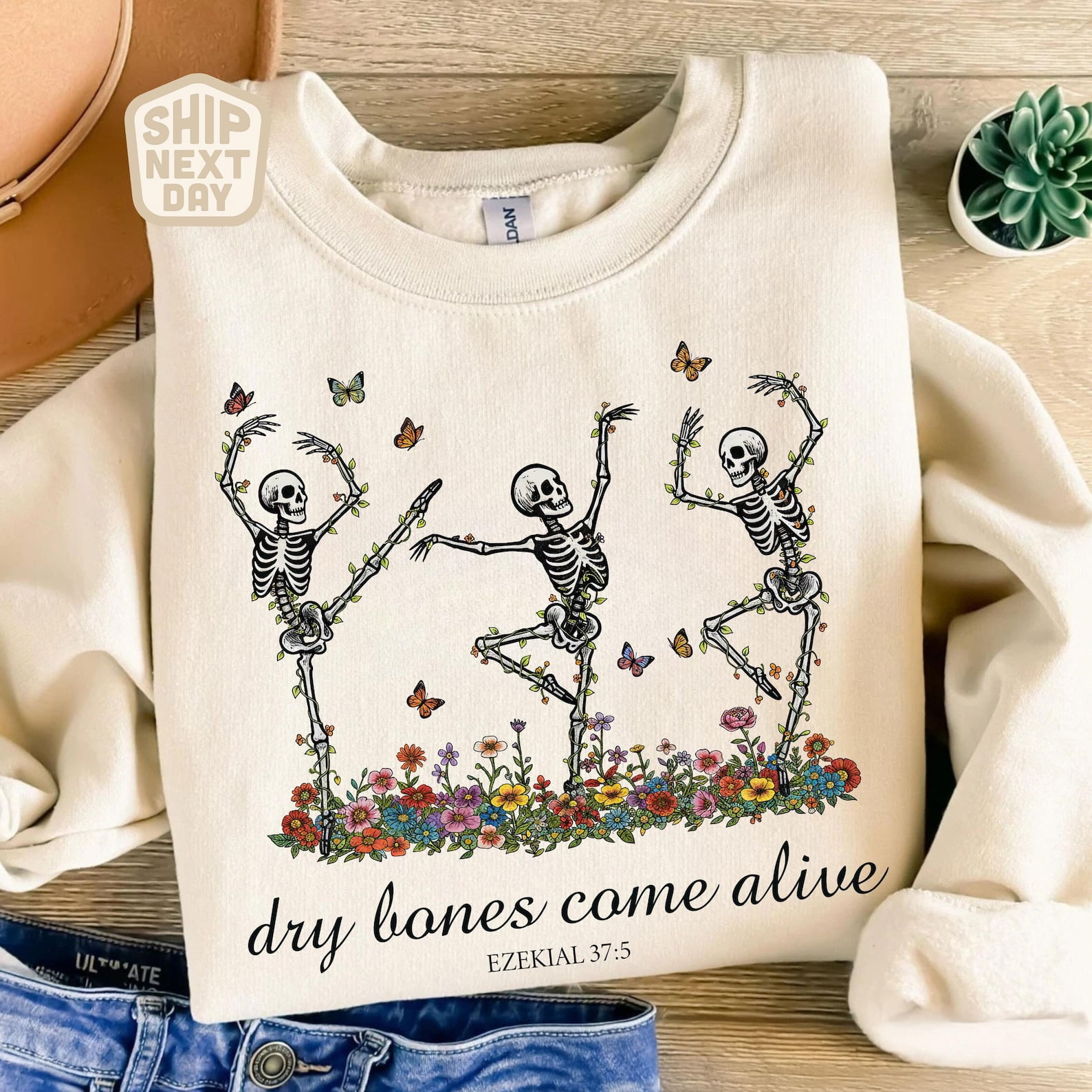 Christian Halloween Shirt, Dancing Skeleton Dry Bones Come Alive Bible ...