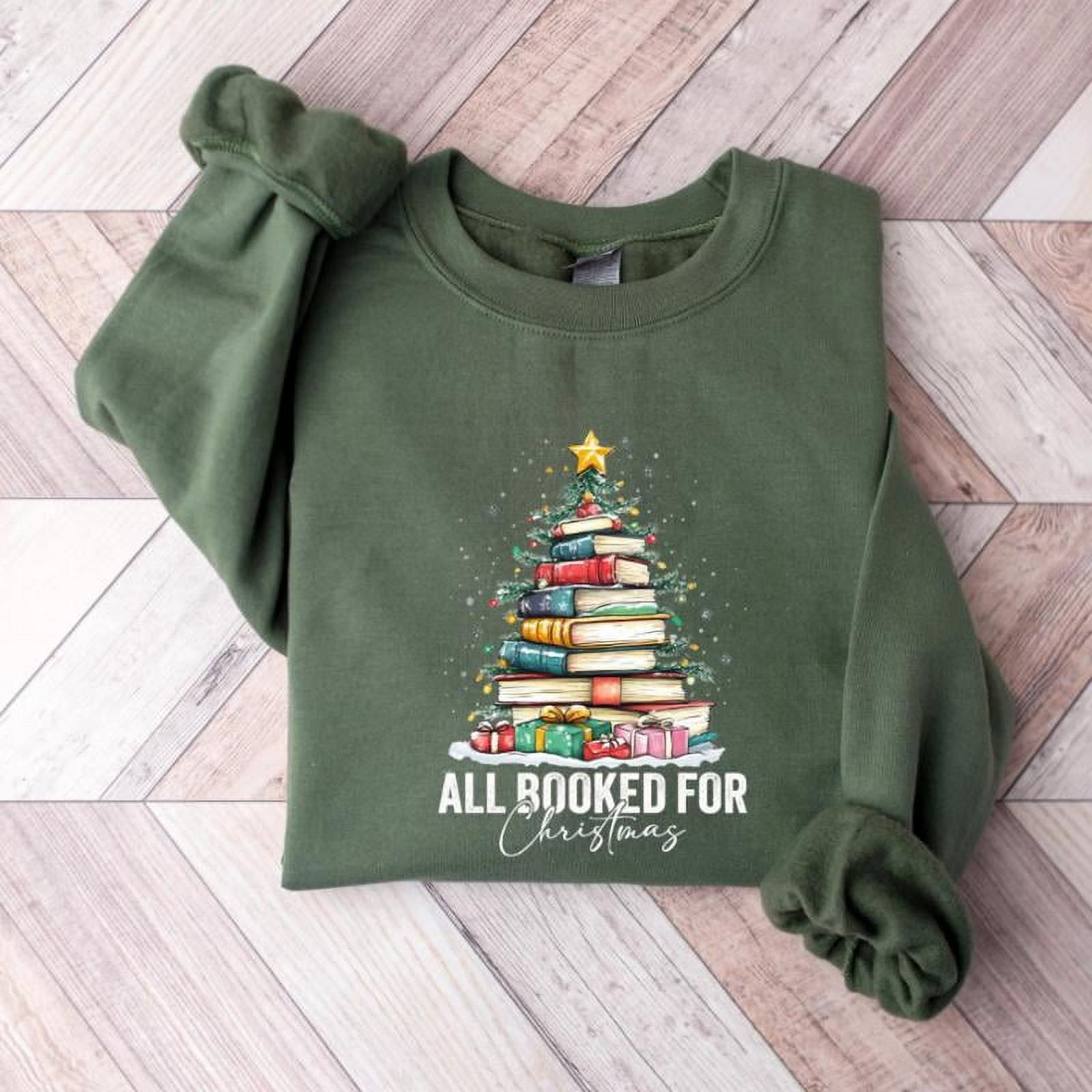 Christmas Book Tree SweatSweat for Literary Fans. Holiday Novel Lovers ...