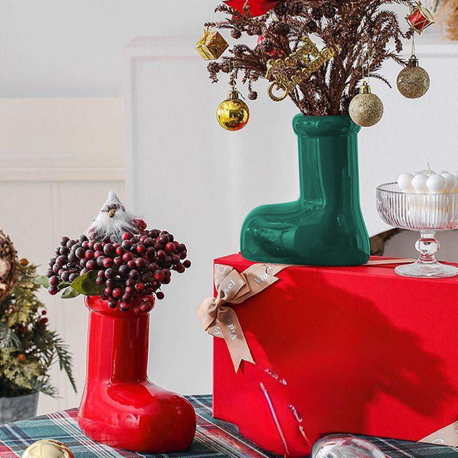 Christmas Ceramic Boot Vase | Red & Green Decorative Shoe-Shaped Flower ...