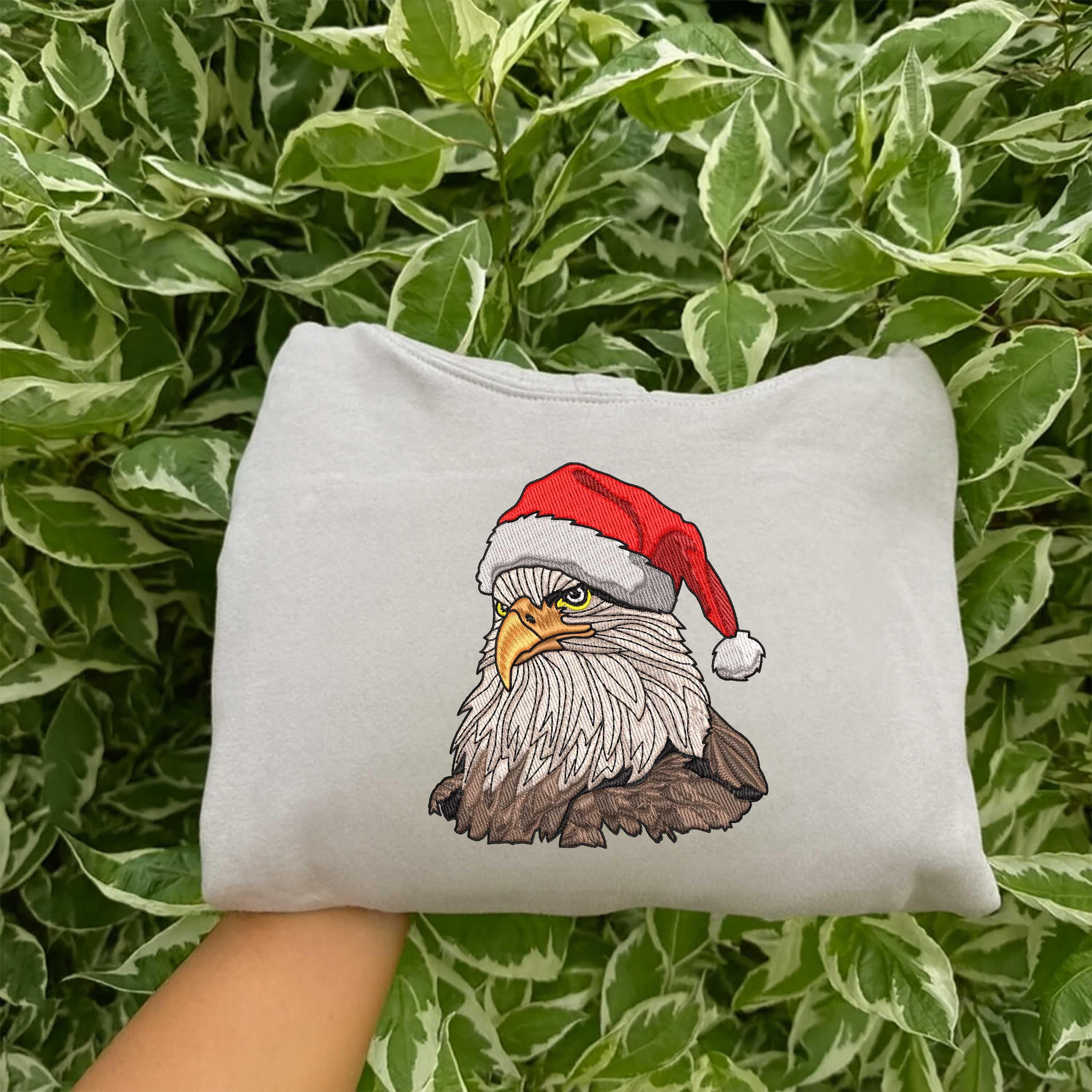 Christmas Eagle Embroidery Design, Bald Eagle with Santa Hat Machine ...