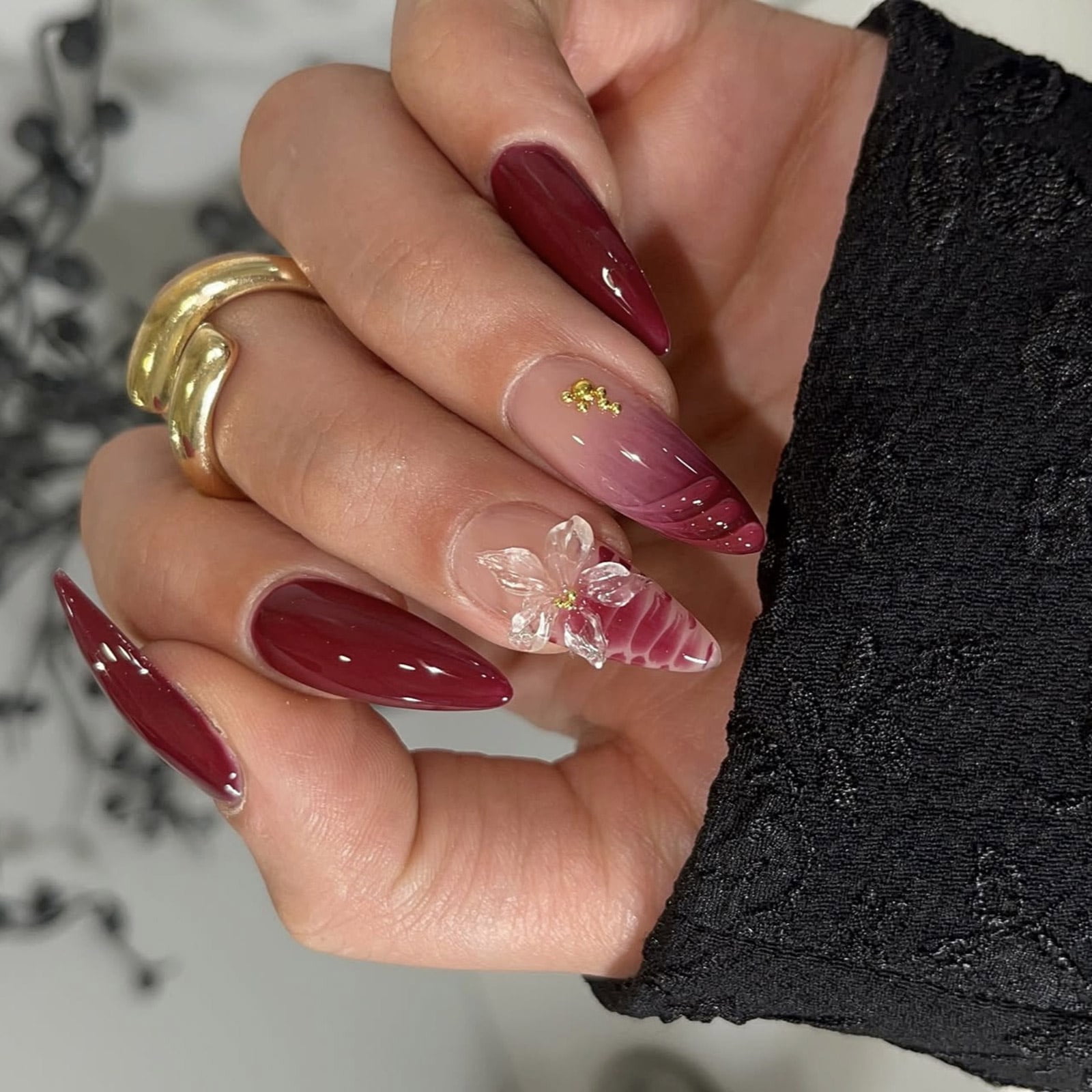 Christmas False Nails Wine Red Shade Embossed Floral Art Ergonomic ...