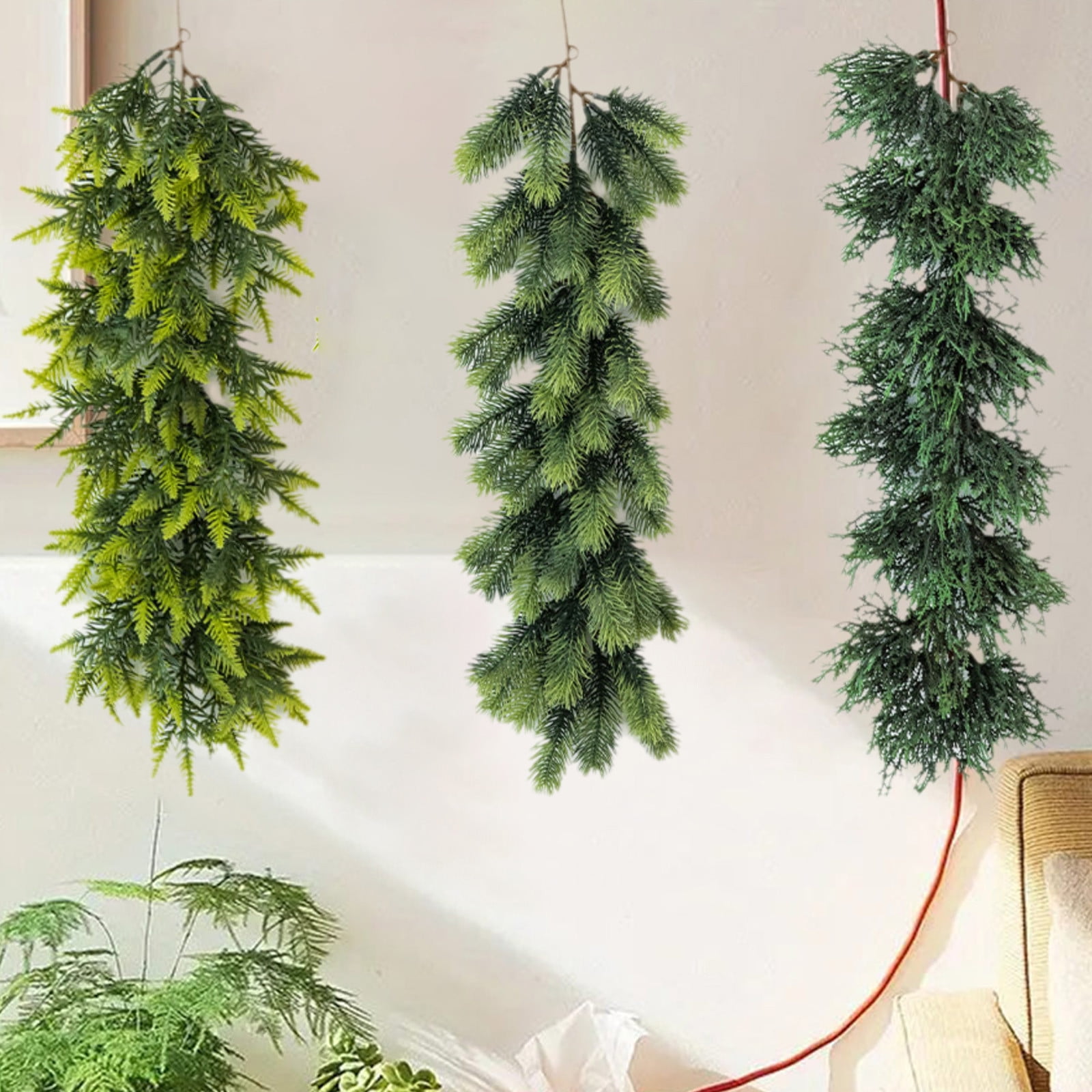 Christmas Garland, 22 Inch Short Christmas Rattan Green Pinaster Needle ...
