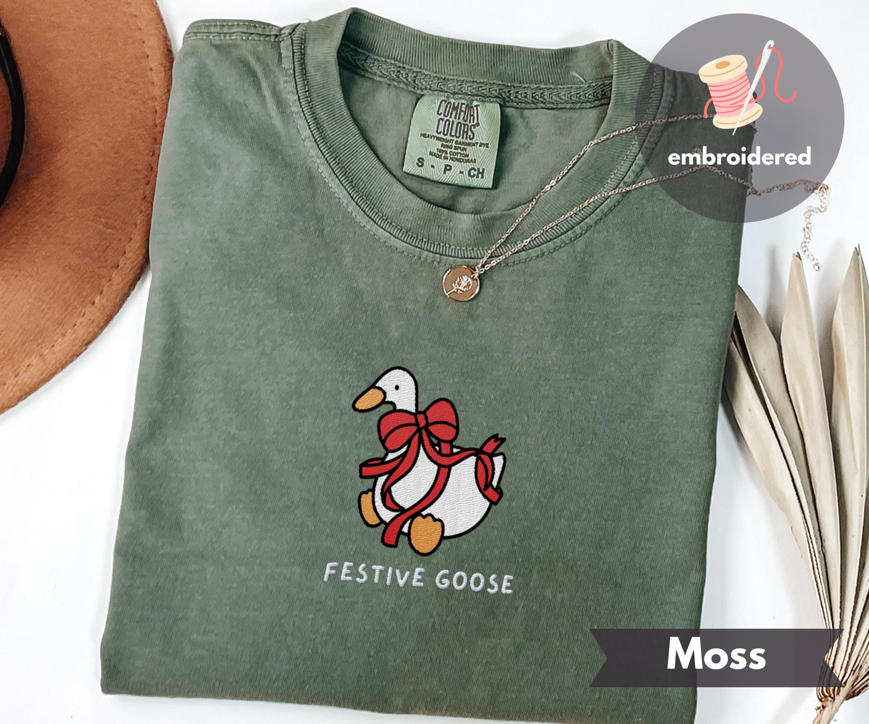 Christmas Goose Embroidered Tshirt Festive Goose Red Bow Festive ...